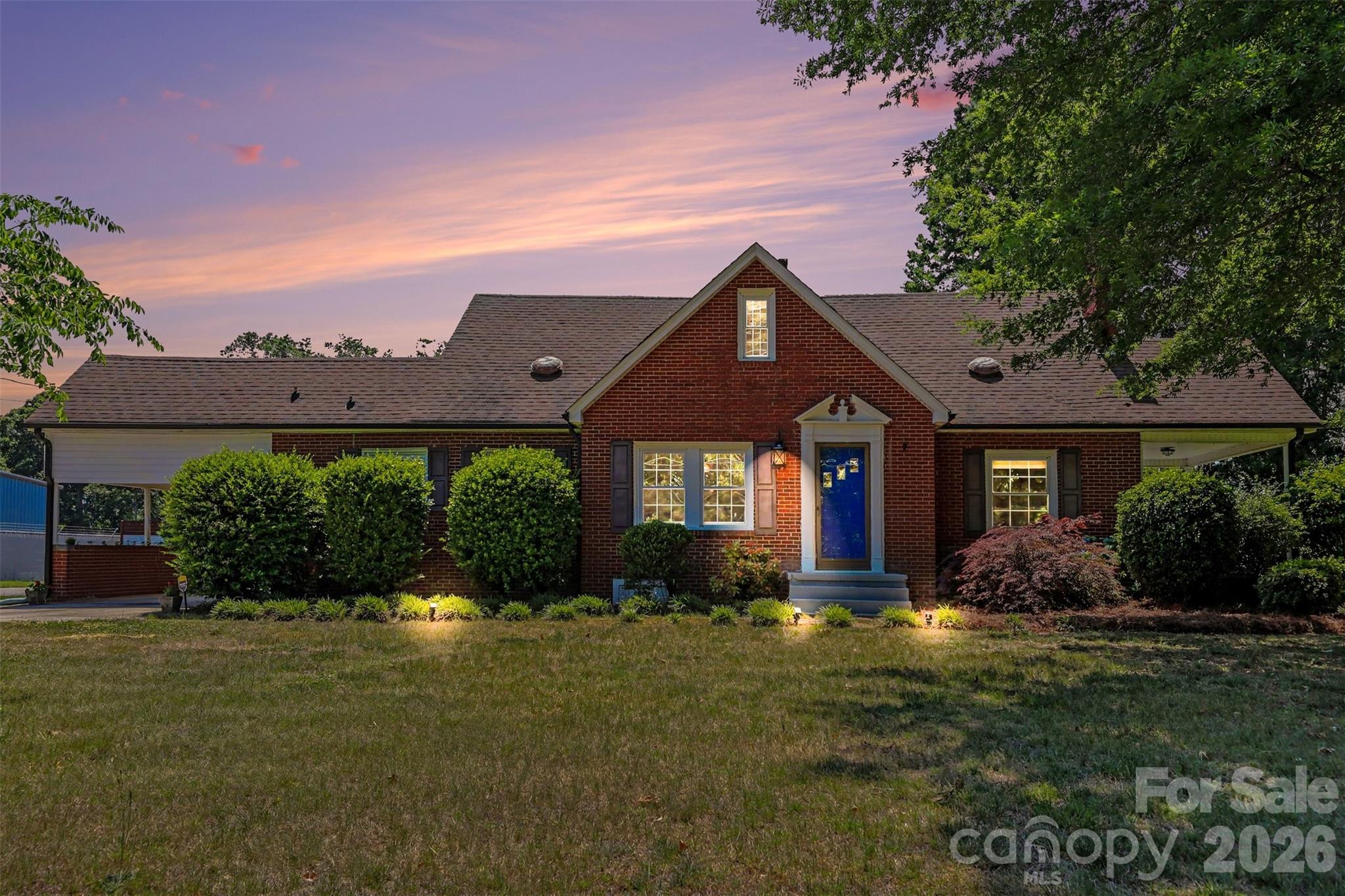 2068 Statesville Highway, Mooresville, NC - photo 1 of 30