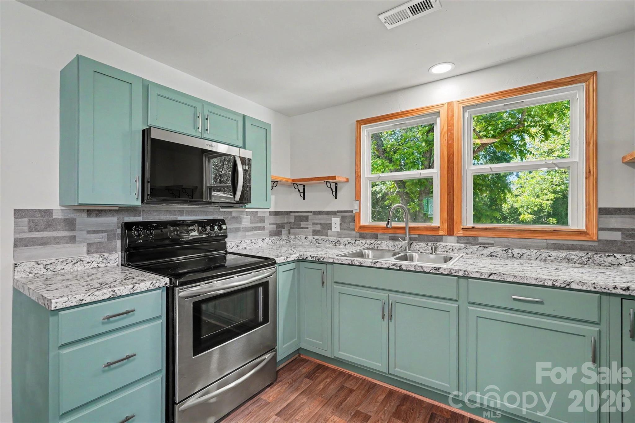503 E McGregor Street, Pageland, SC - photo 8 of 14
