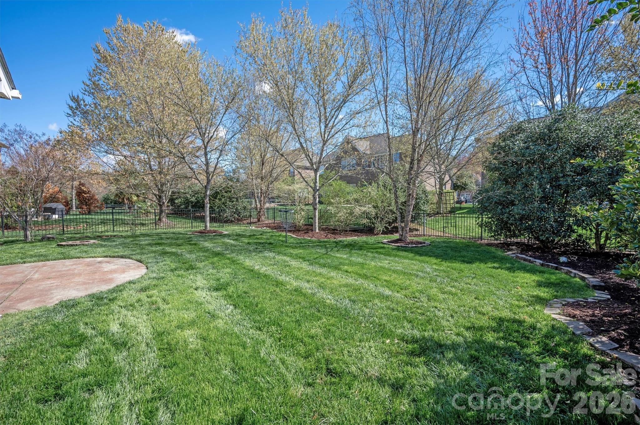 Photo 37 of 4936 Hawk Shadow Lane, Charlotte, NC