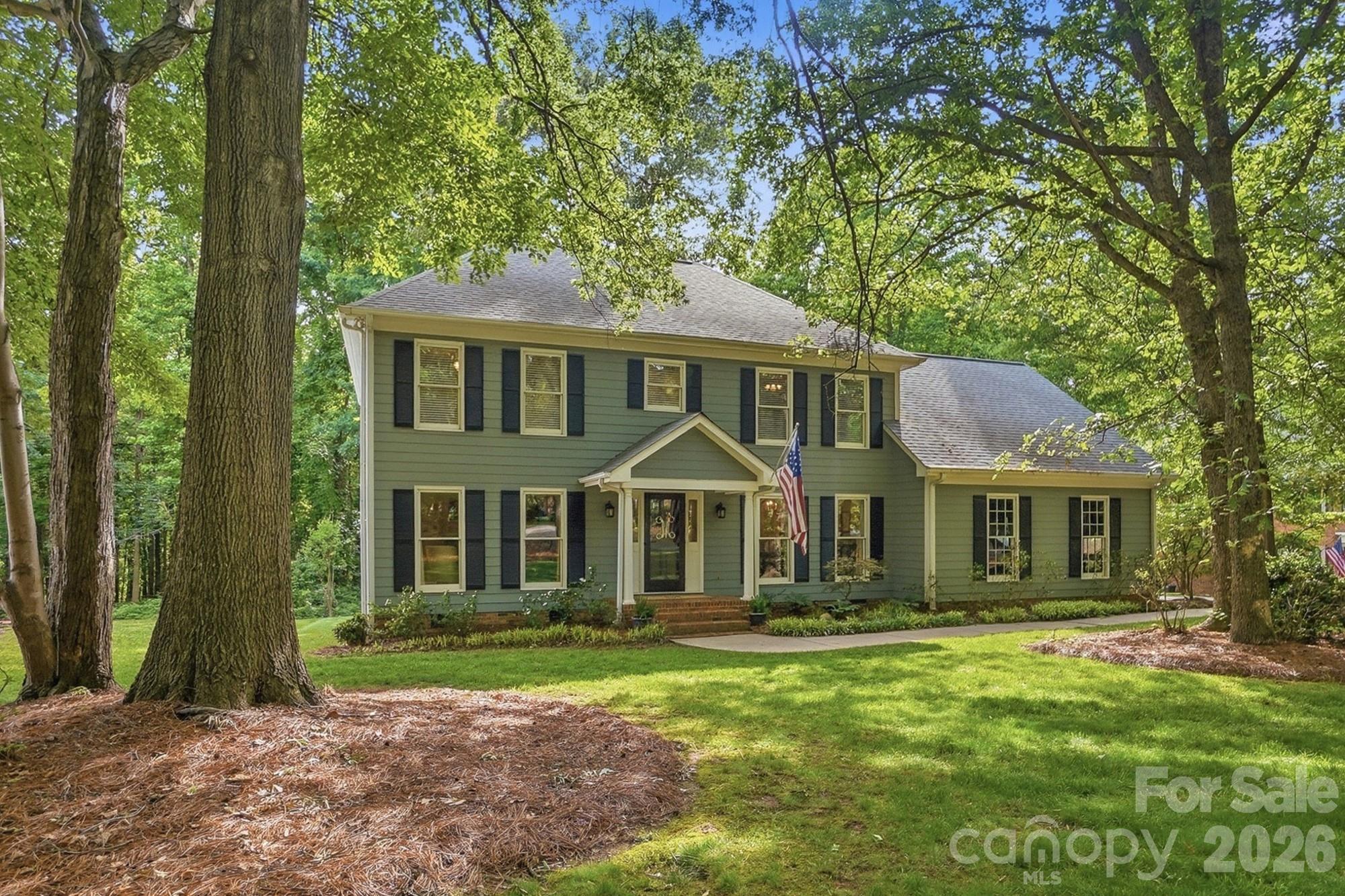 Photo 2 of 9918 Providence Forest Lane, Charlotte, NC