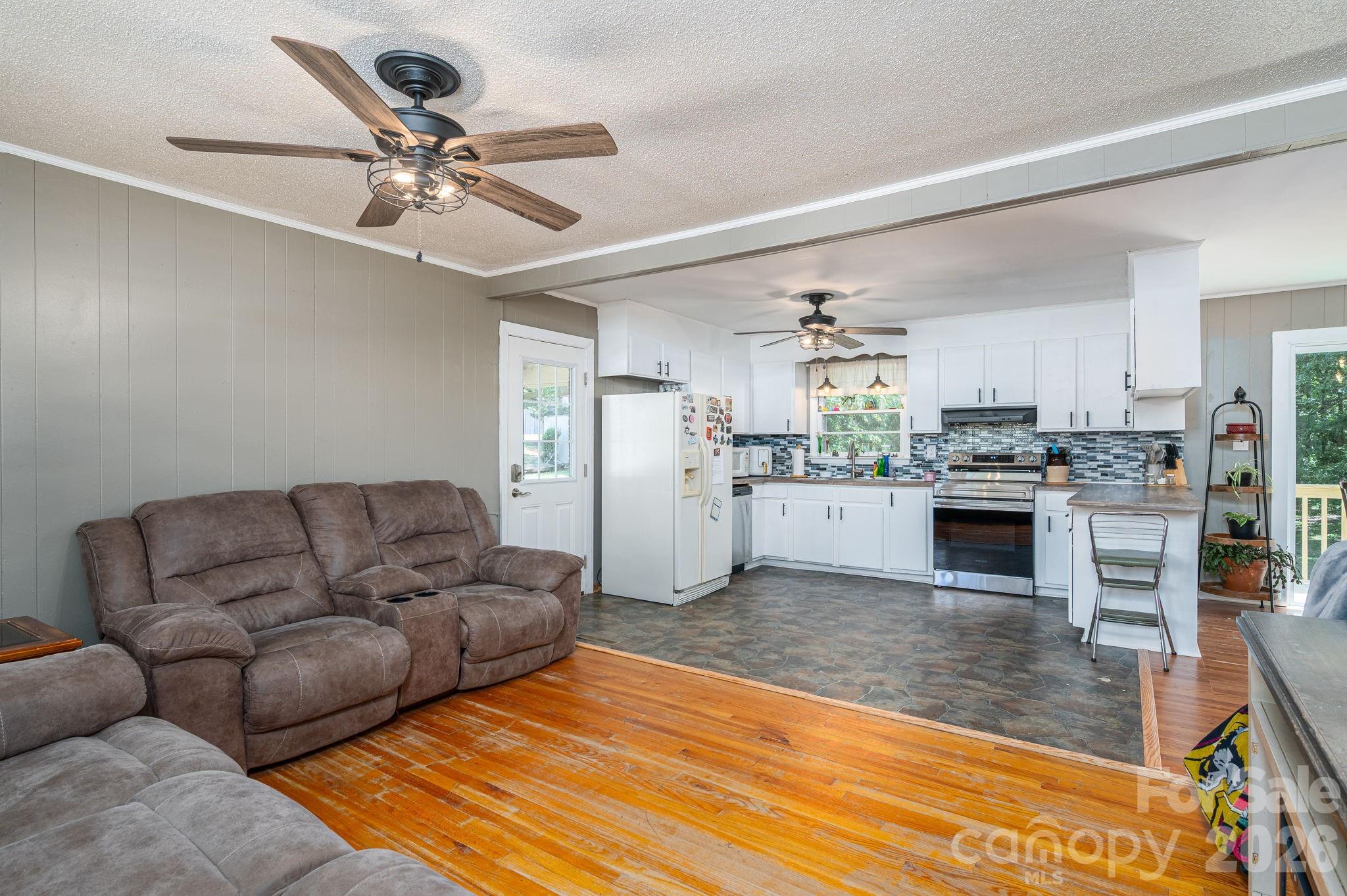 636 Poplar Drive, Shelby, NC - photo 17 of 38