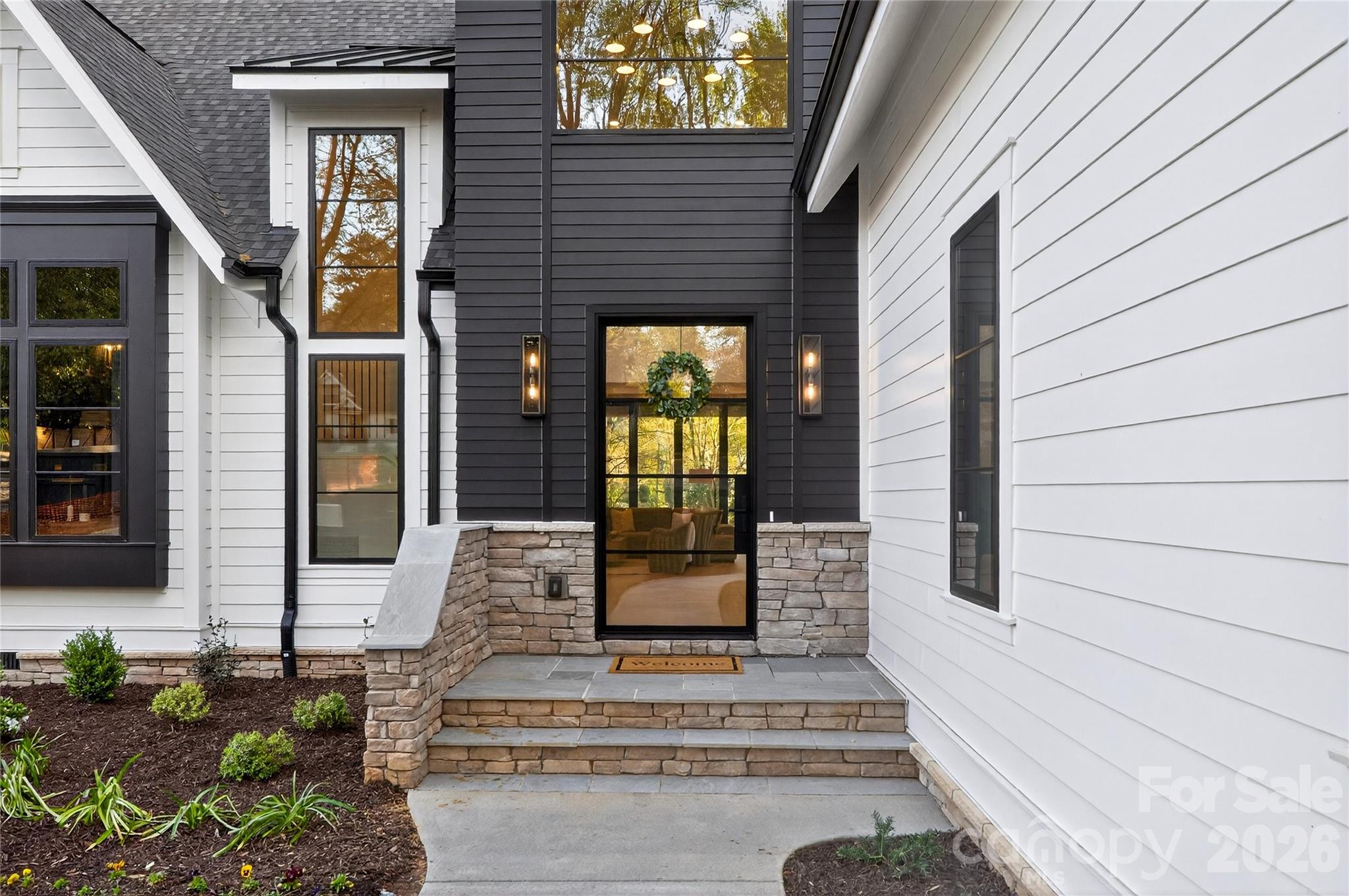 Photo 3 of 1209 Meadowood Lane, Charlotte, NC