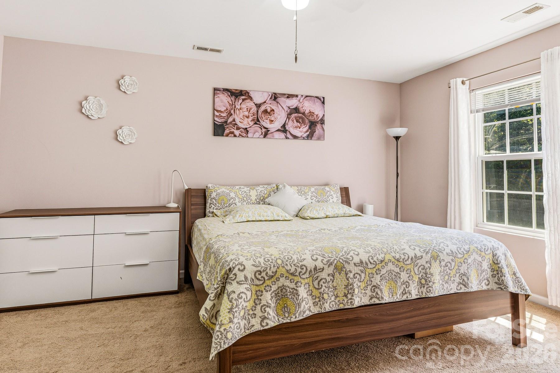Photo 34 of 4816 Delprado Circle, Charlotte, NC