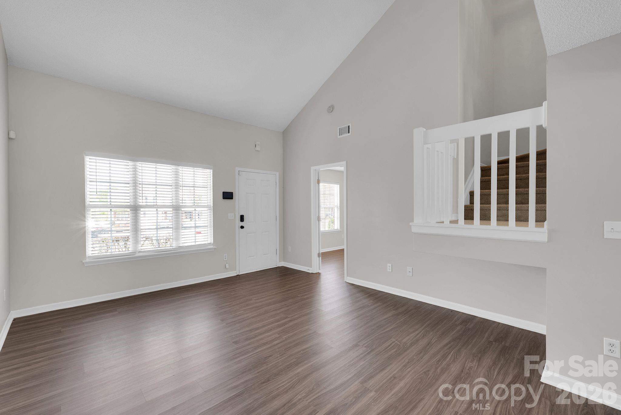 Photo 5 of 17039 Greenlawn Hills Court, Charlotte, NC