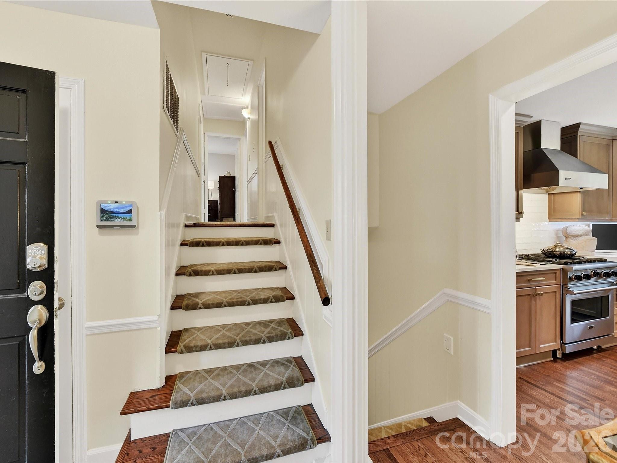 Photo 18 of 3719 Huckleberry Road, Charlotte, NC
