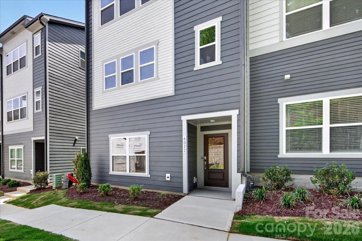 Photo 2 of 6022 Pivot Court, Charlotte, NC