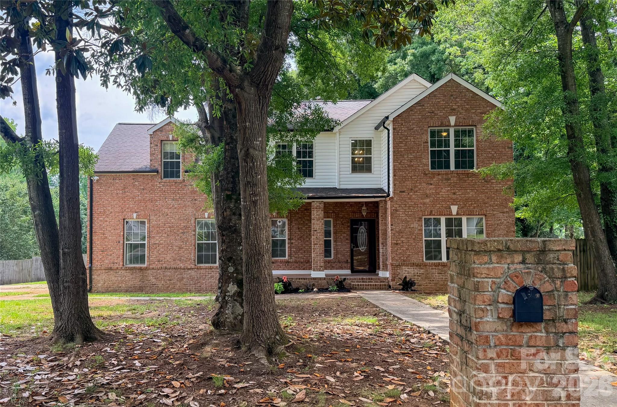 Home for sale at 5846 Hanna Court, Charlotte, NC — photo 1 of 34