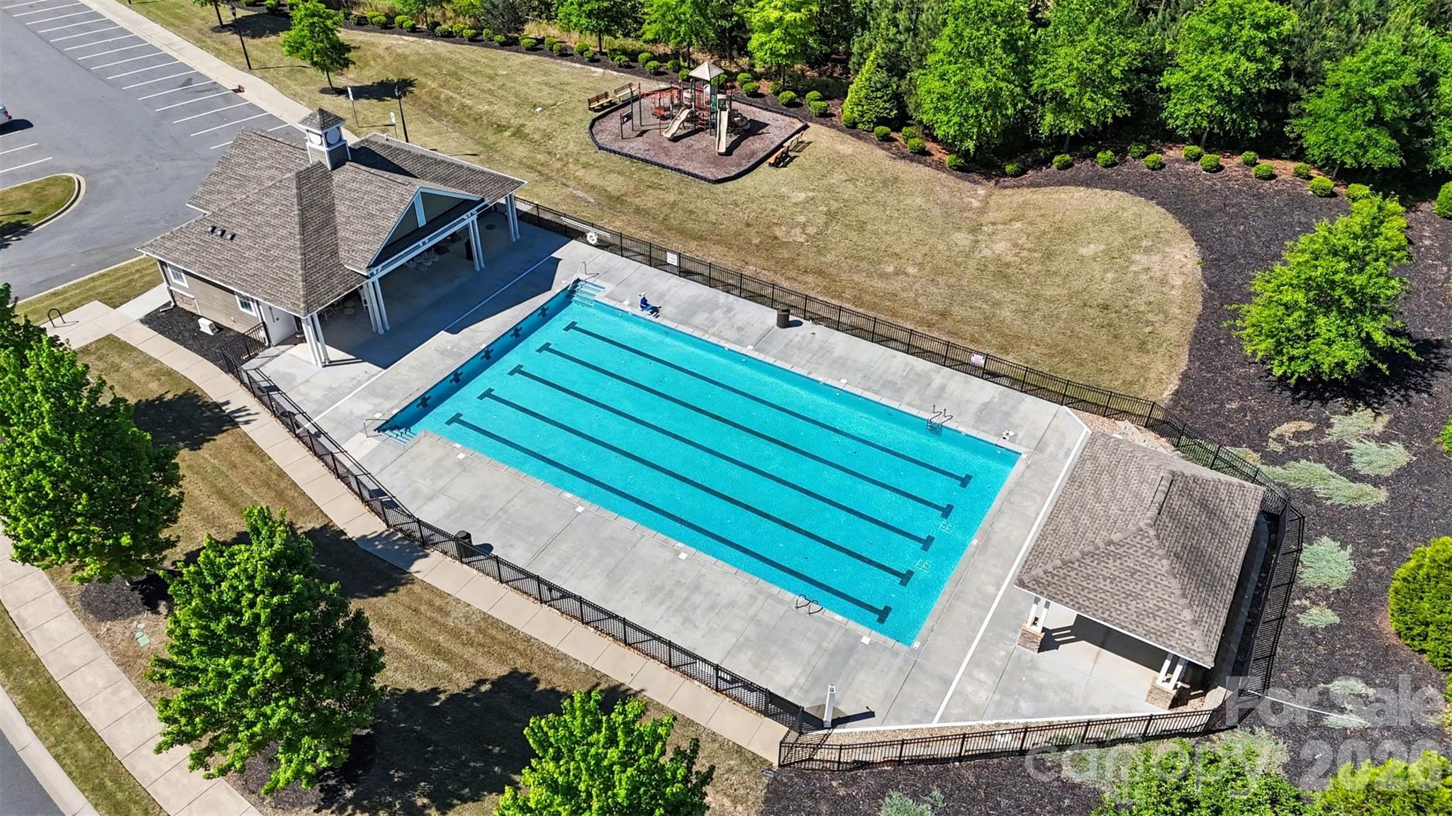 Photo 36 of 16316 Thoroughbred Trace Lane, Charlotte, NC