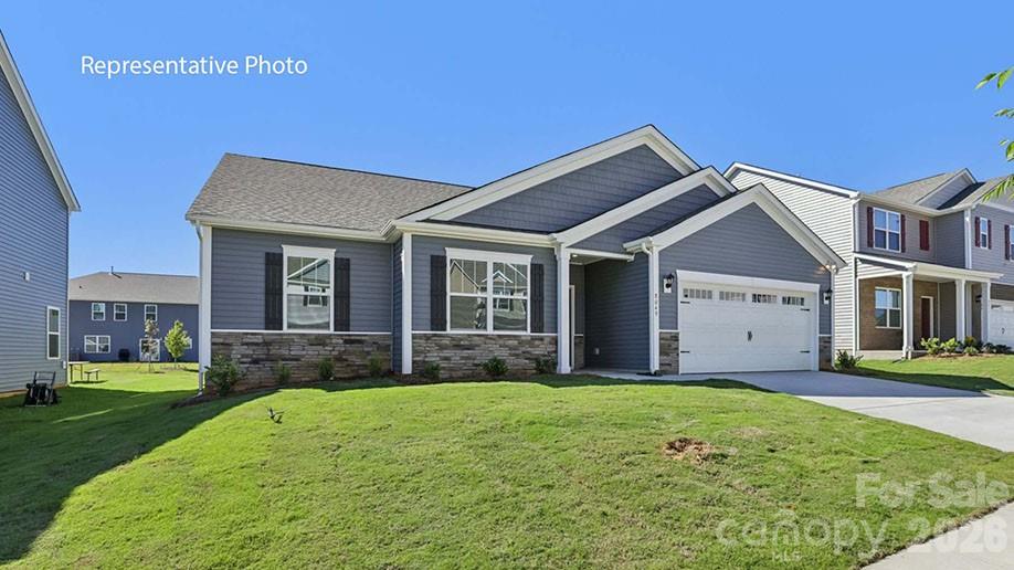 112 Pecan Grove Lane, Statesville, NC