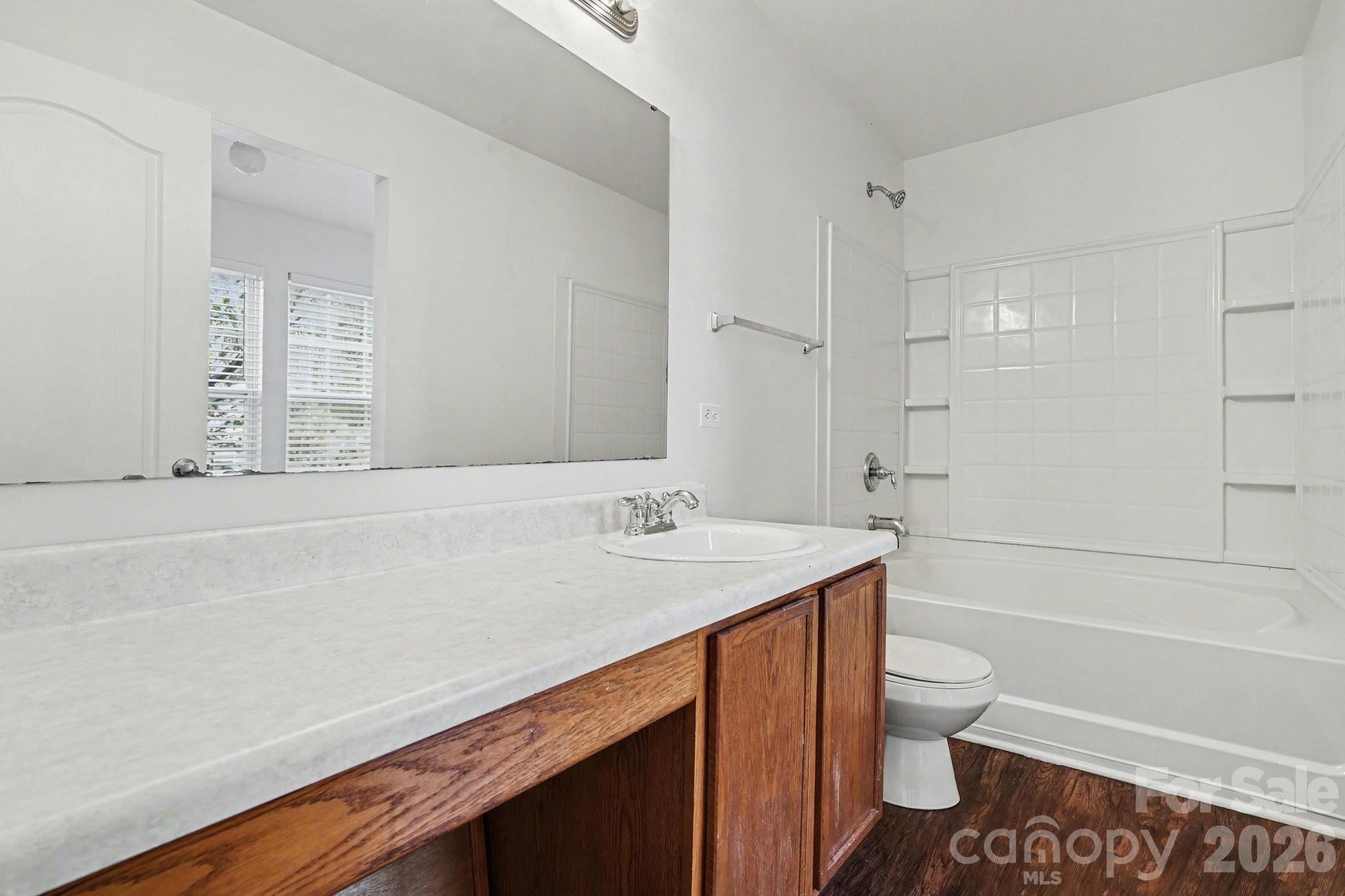 Photo 14 of 911 Swearngan Ridge Court, Charlotte, NC