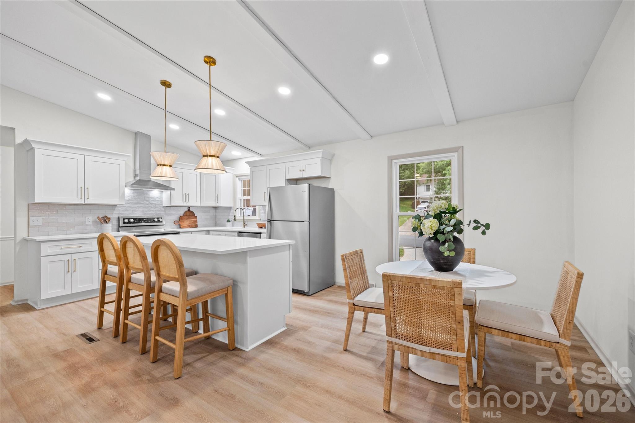 Photo 7 of 734 Charter Place, Charlotte, NC