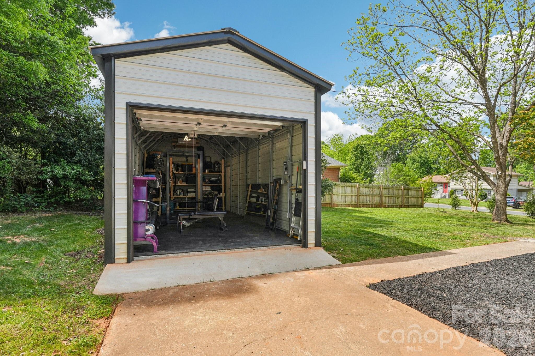 5300 Cheval Place, Charlotte, NC - photo 29 of 39