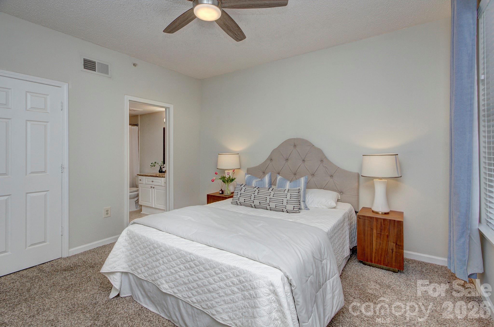 Photo 20 of 405 W 7th Street303, Charlotte, NC