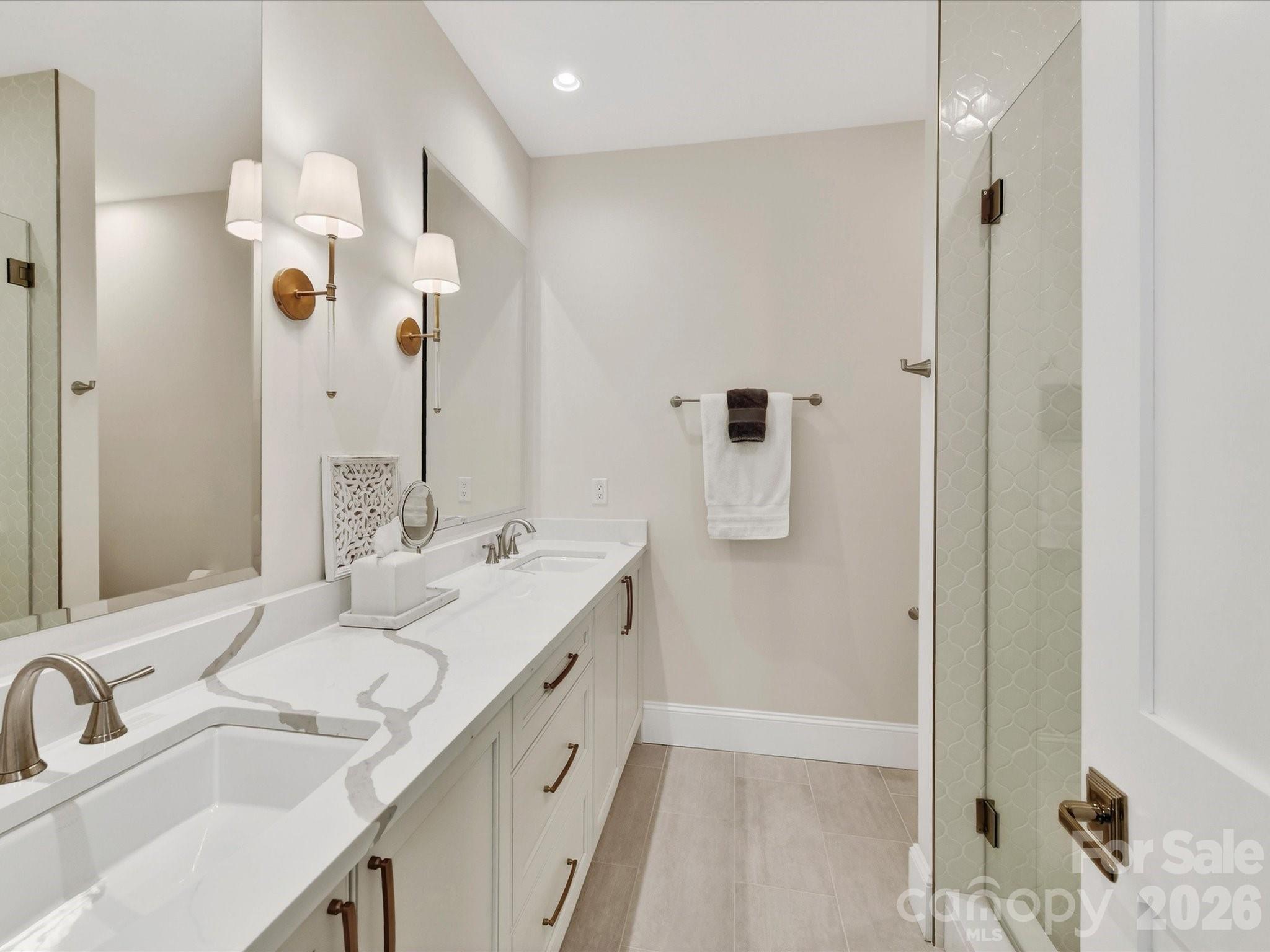 3074 Selwyn Avenue, Charlotte, NC - photo 23 of 39