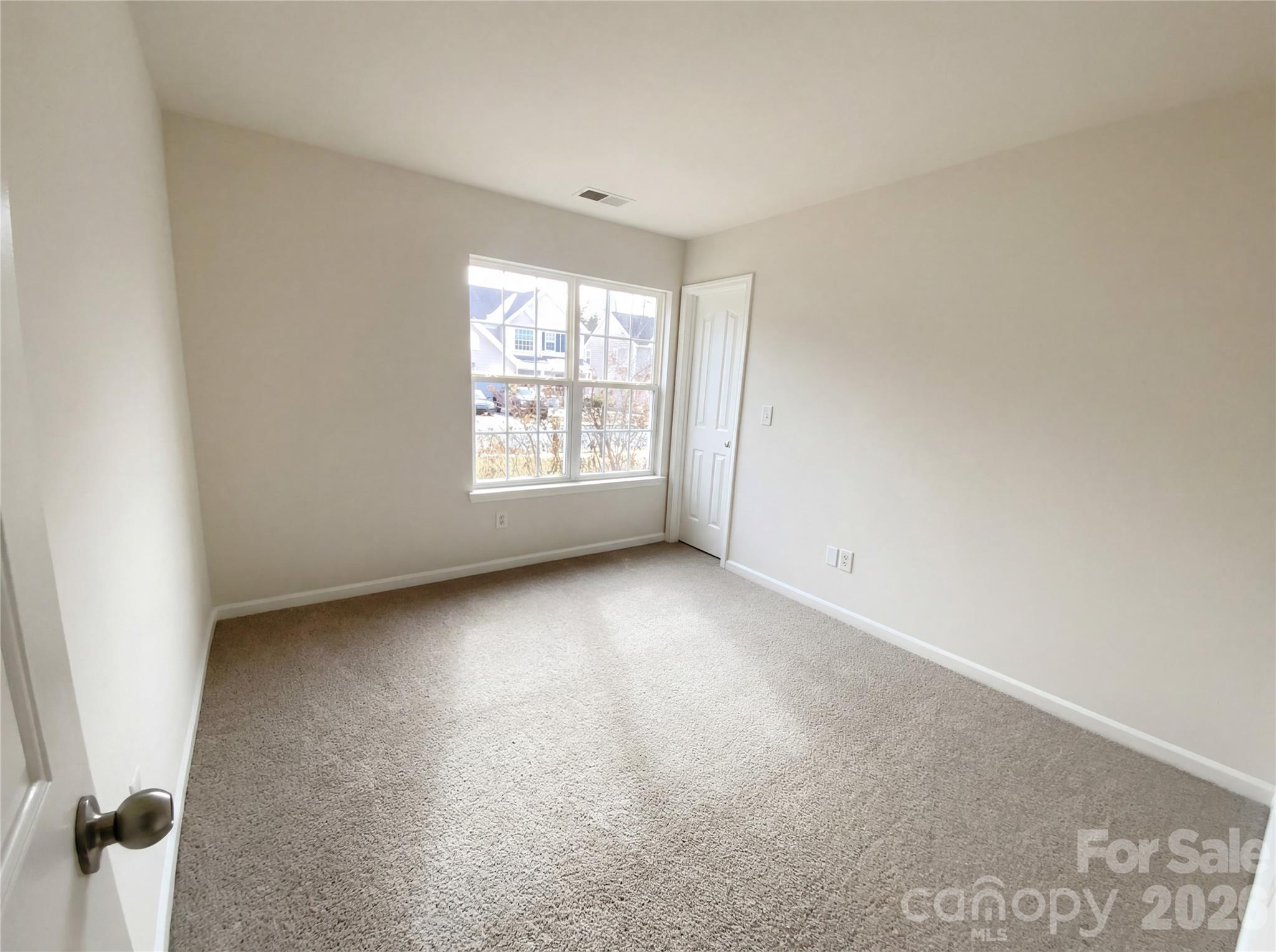 Photo 6 of 3727 Pimilico Trace Lane, Charlotte, NC
