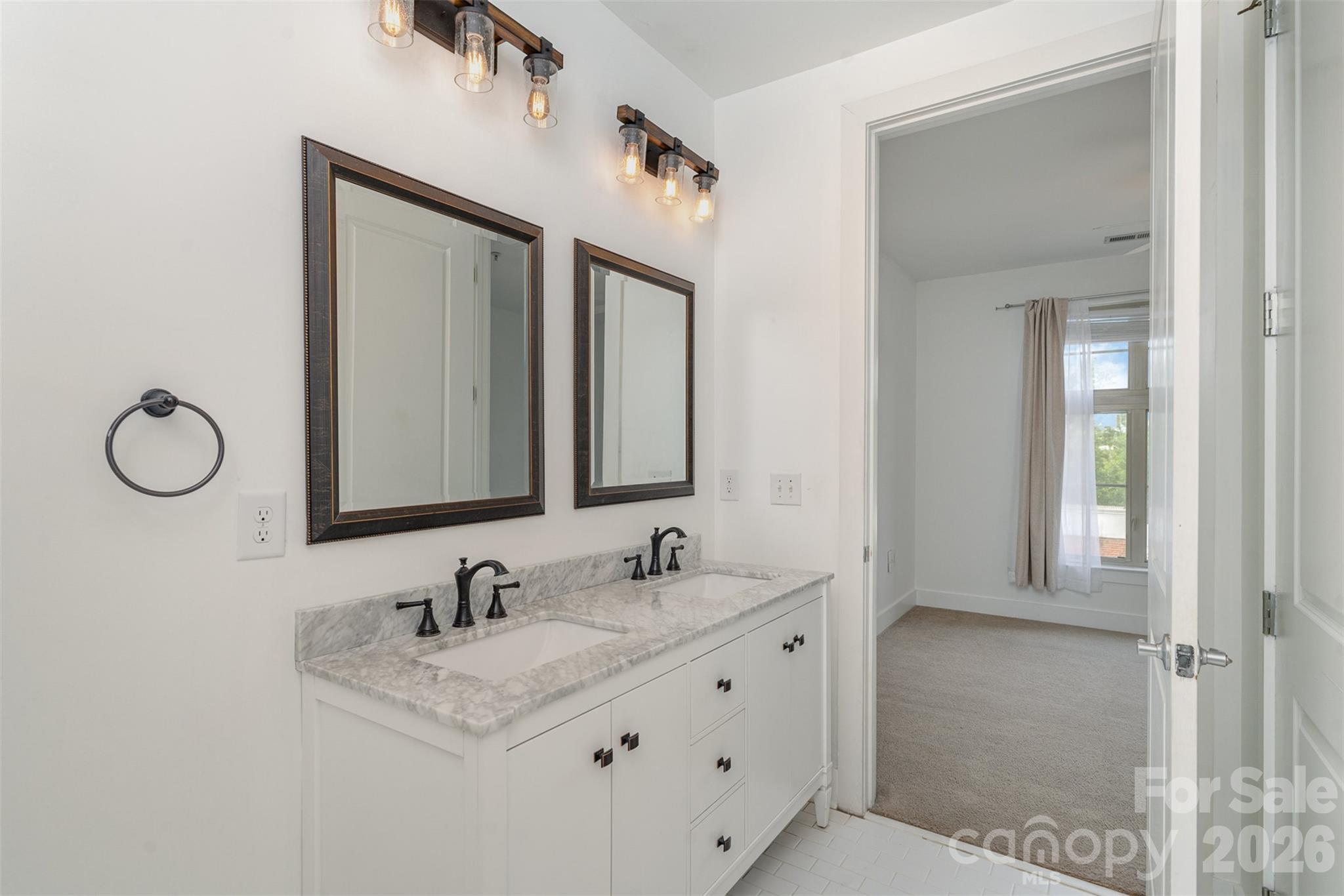 Photo 18 of 1101 W 1st Street307, Charlotte, NC