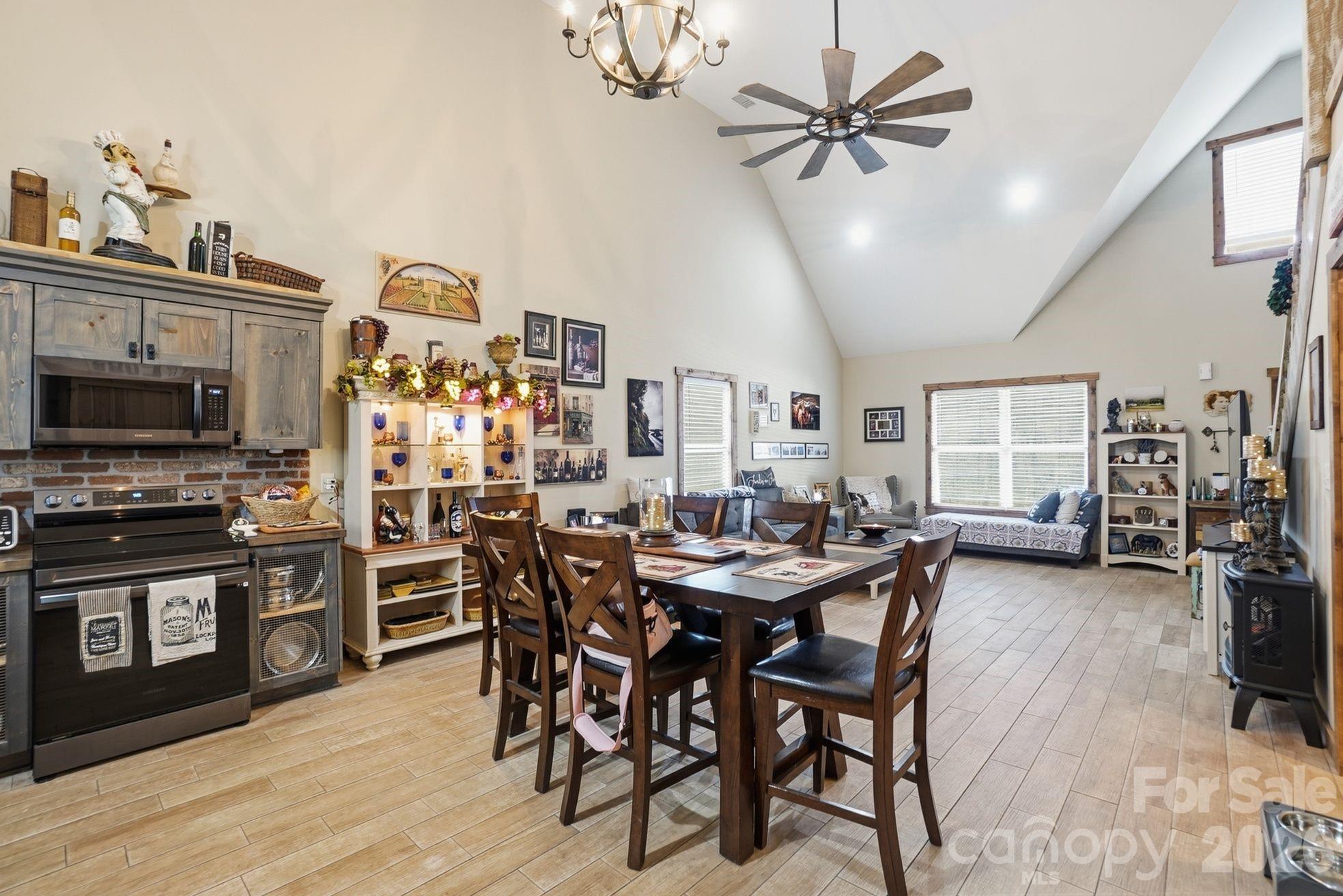 4592 Reid Road, Edgemoor, SC - photo 16 of 44