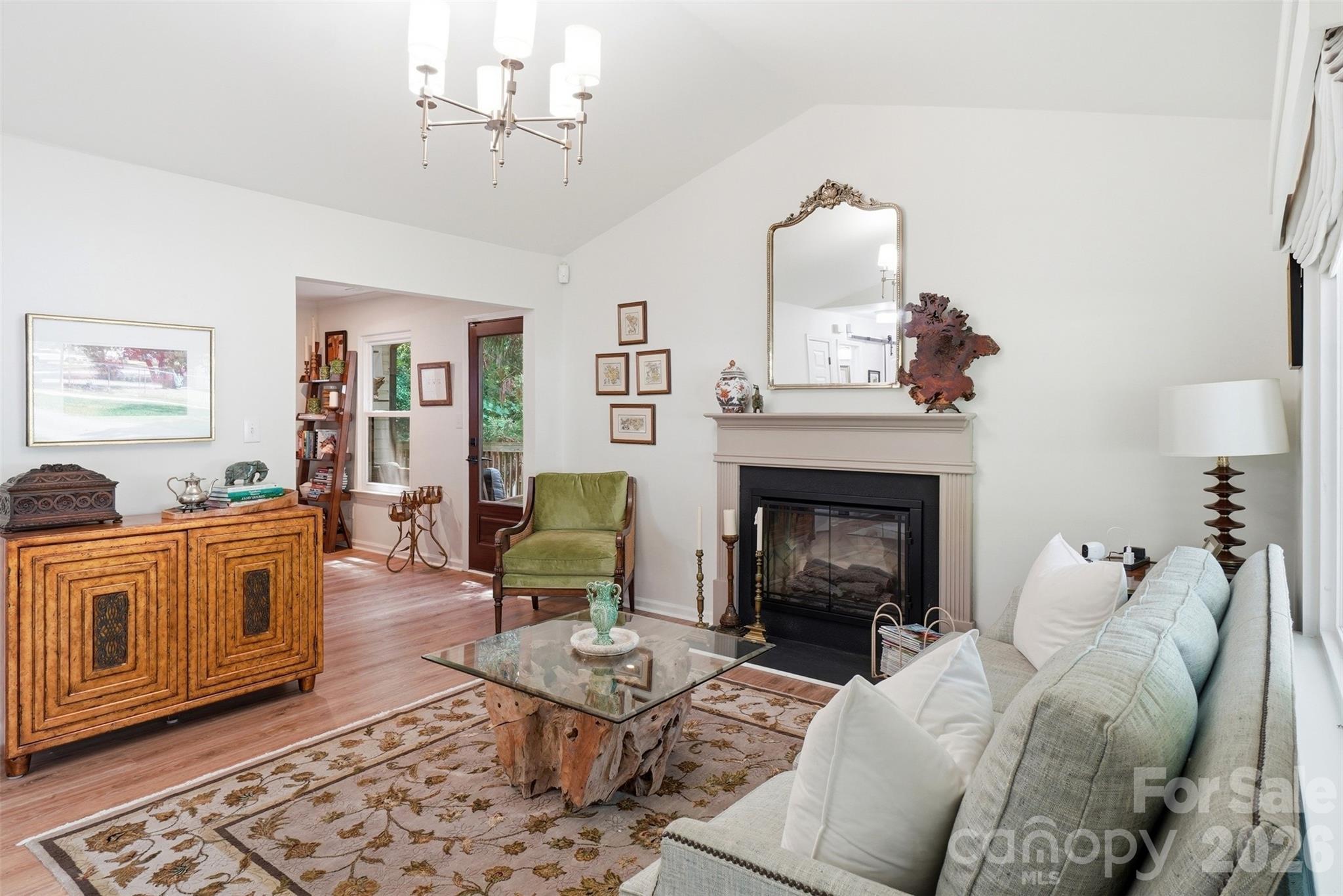 Photo 3 of 4431 Garris Road, Charlotte, NC