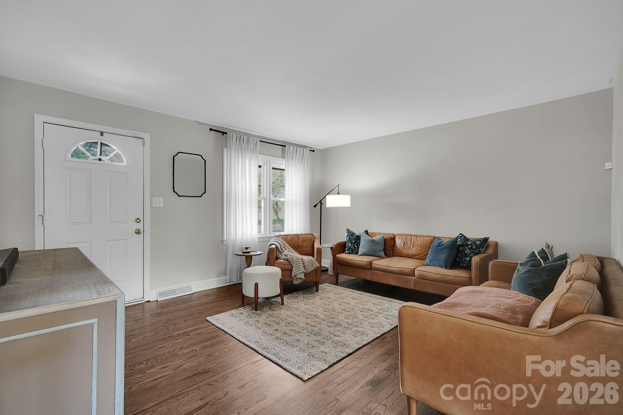 Photo 4 of 5201 Amity Place, Charlotte, NC