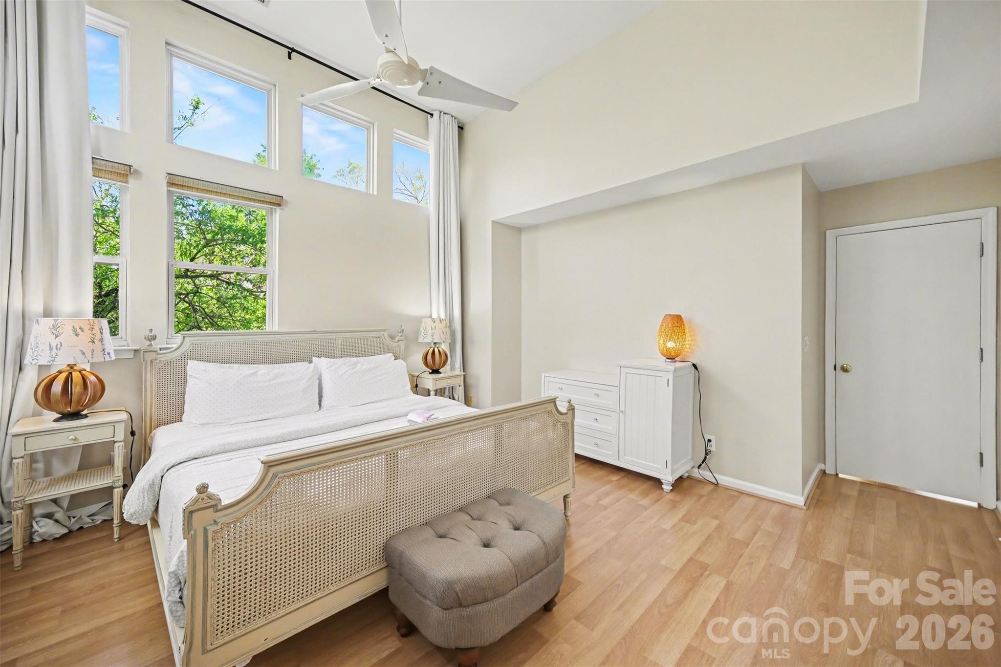 Photo 20 of 701 E 8th Street, Charlotte, NC