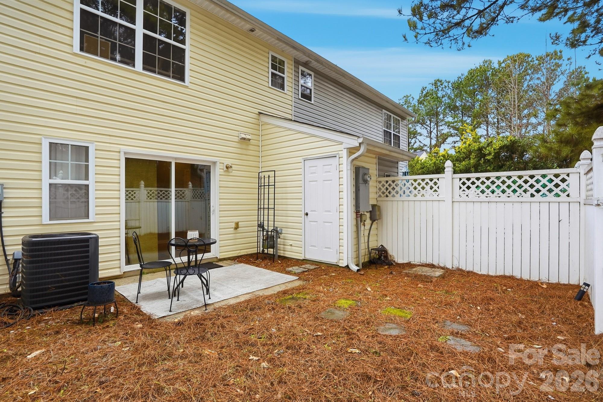 Photo 37 of 12350 Hennigan Place Lane, Charlotte, NC