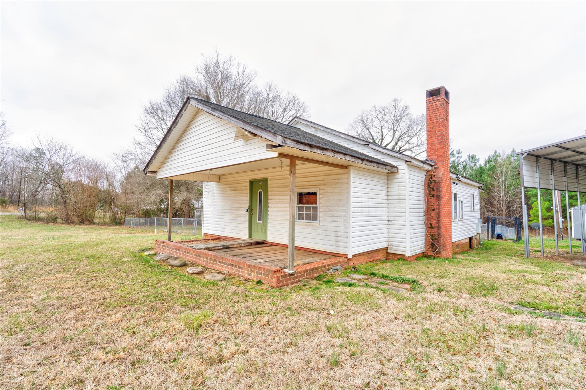 Photo 2 of 125 Church View Drive, Lawndale, NC