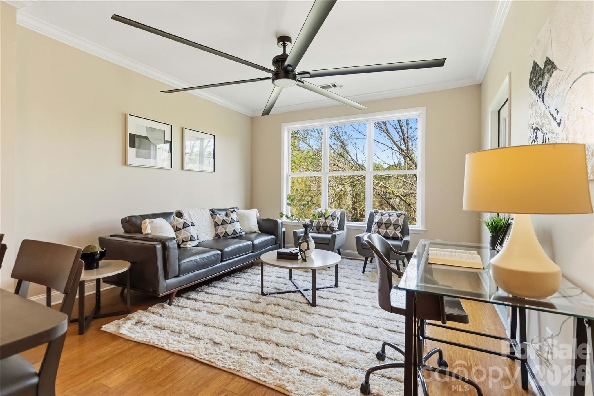 Photo 11 of 1000 E Woodlawn Road314, Charlotte, NC