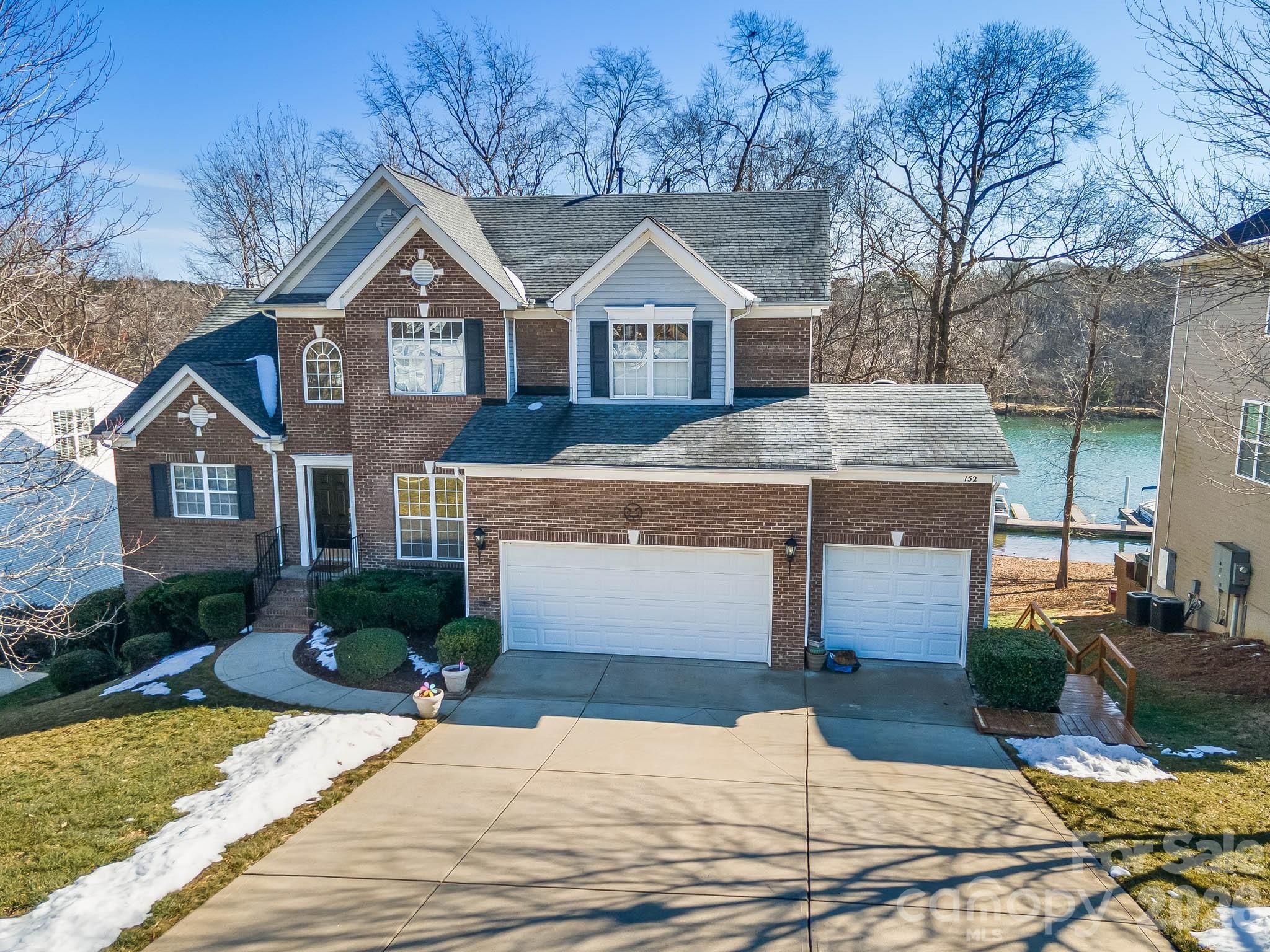 152 Lighthouse Road, Mount Holly, NC - photo 3 of 38