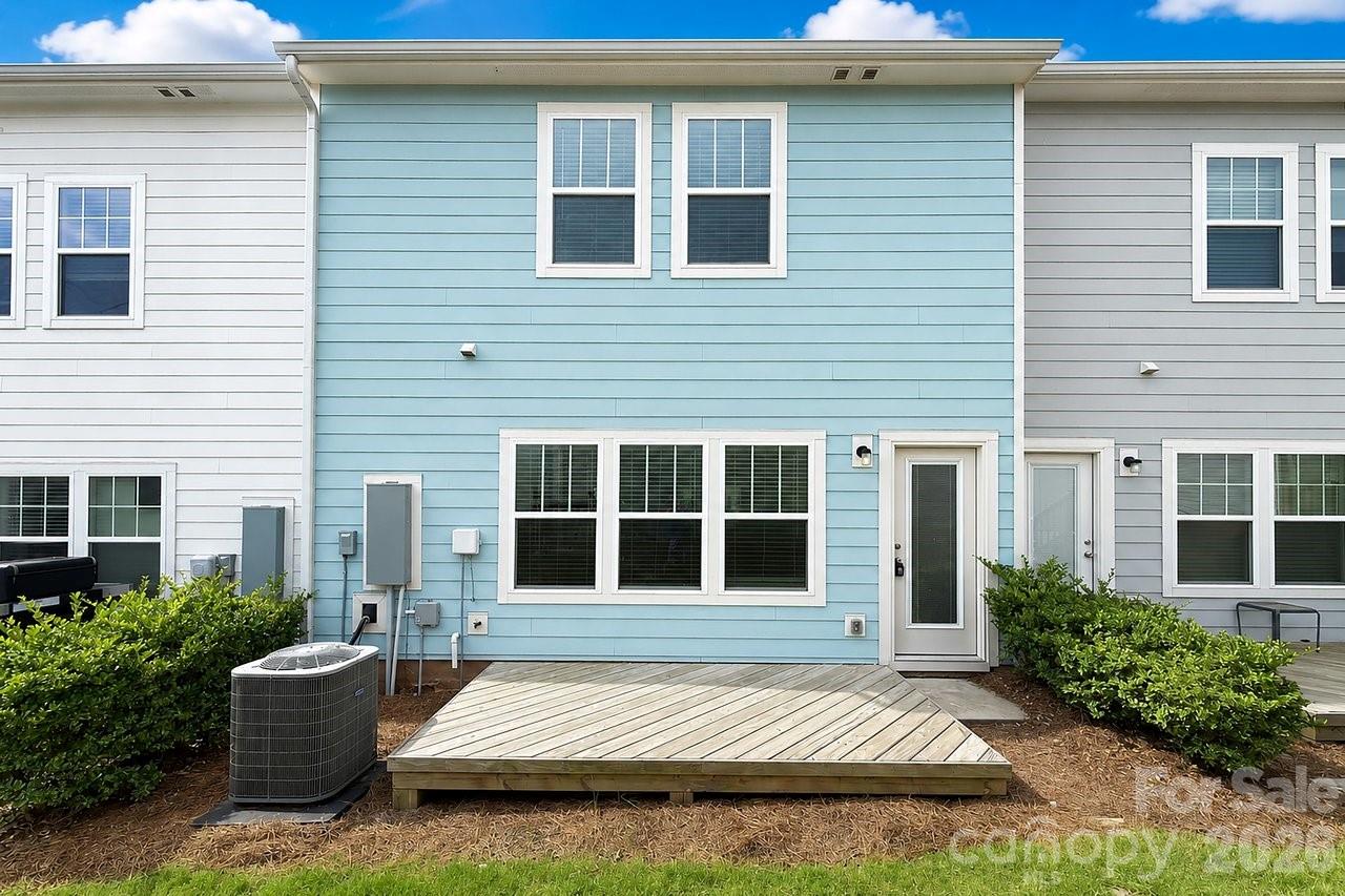 Photo 26 of 15033 Meacham Farm Drive53, Huntersville, NC