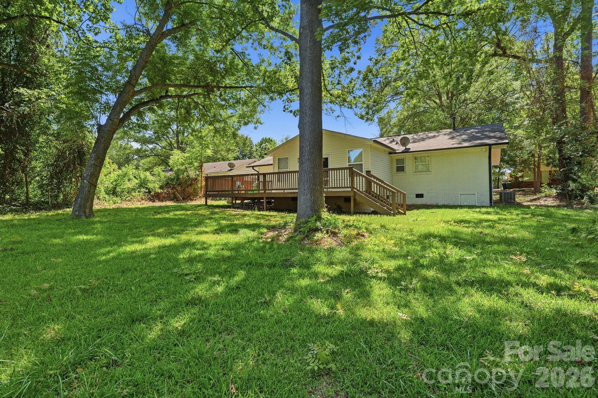 Photo 25 of 810 Echo Glen Road, Charlotte, NC