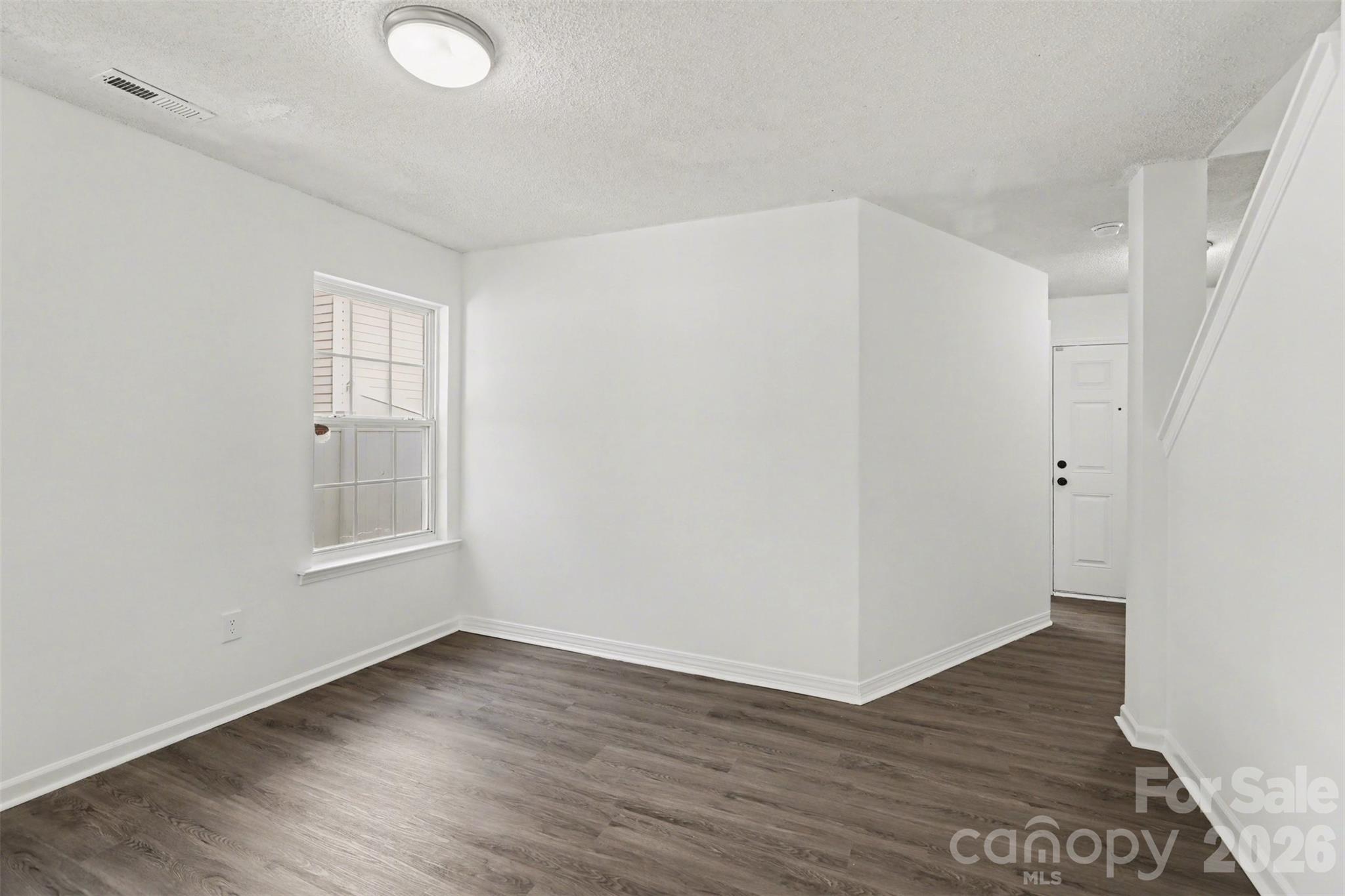 Photo 7 of 4407 Devonhill Lane, Charlotte, NC