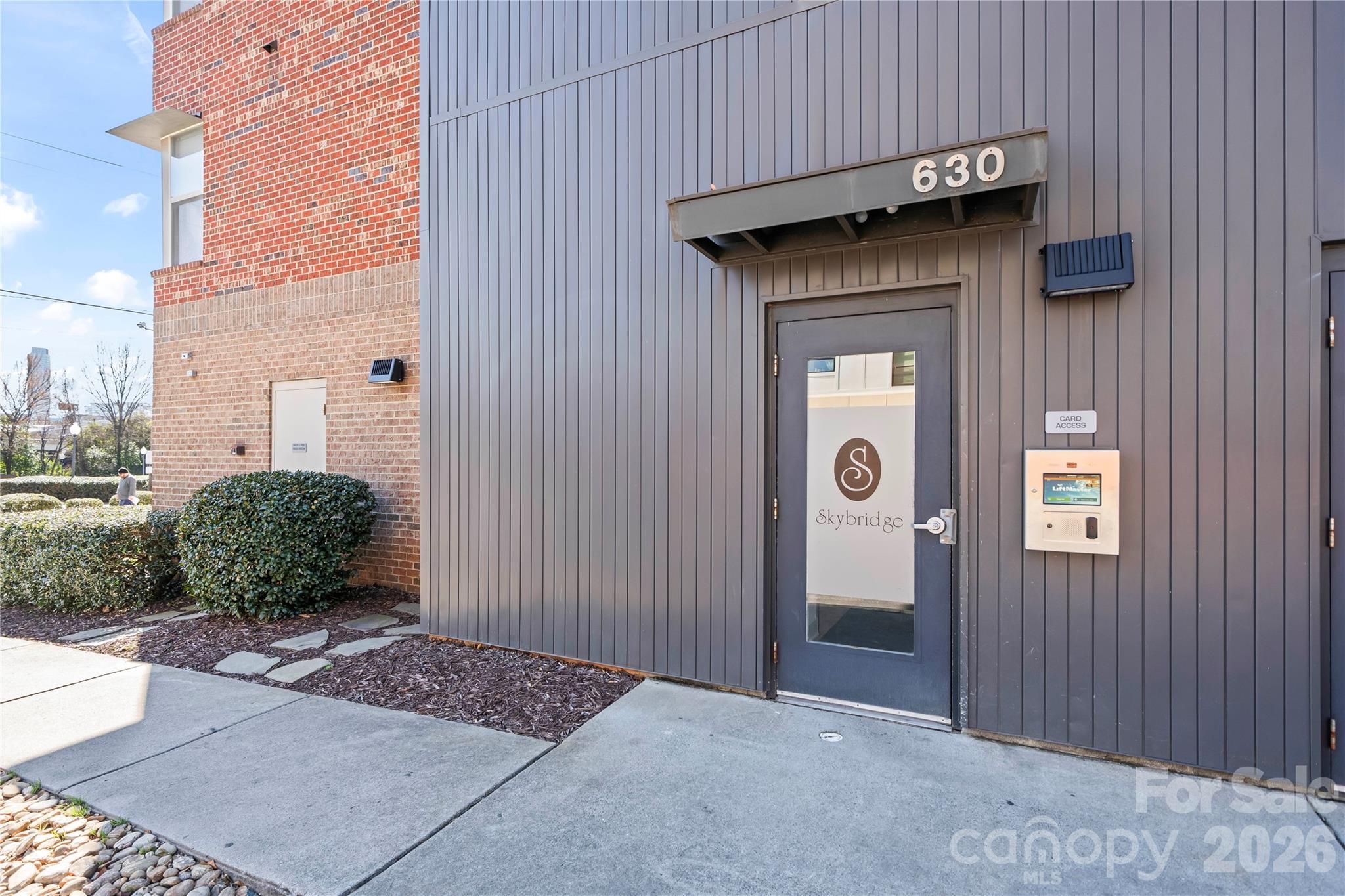 Photo 14 of 630 Calvert Street311, Charlotte, NC