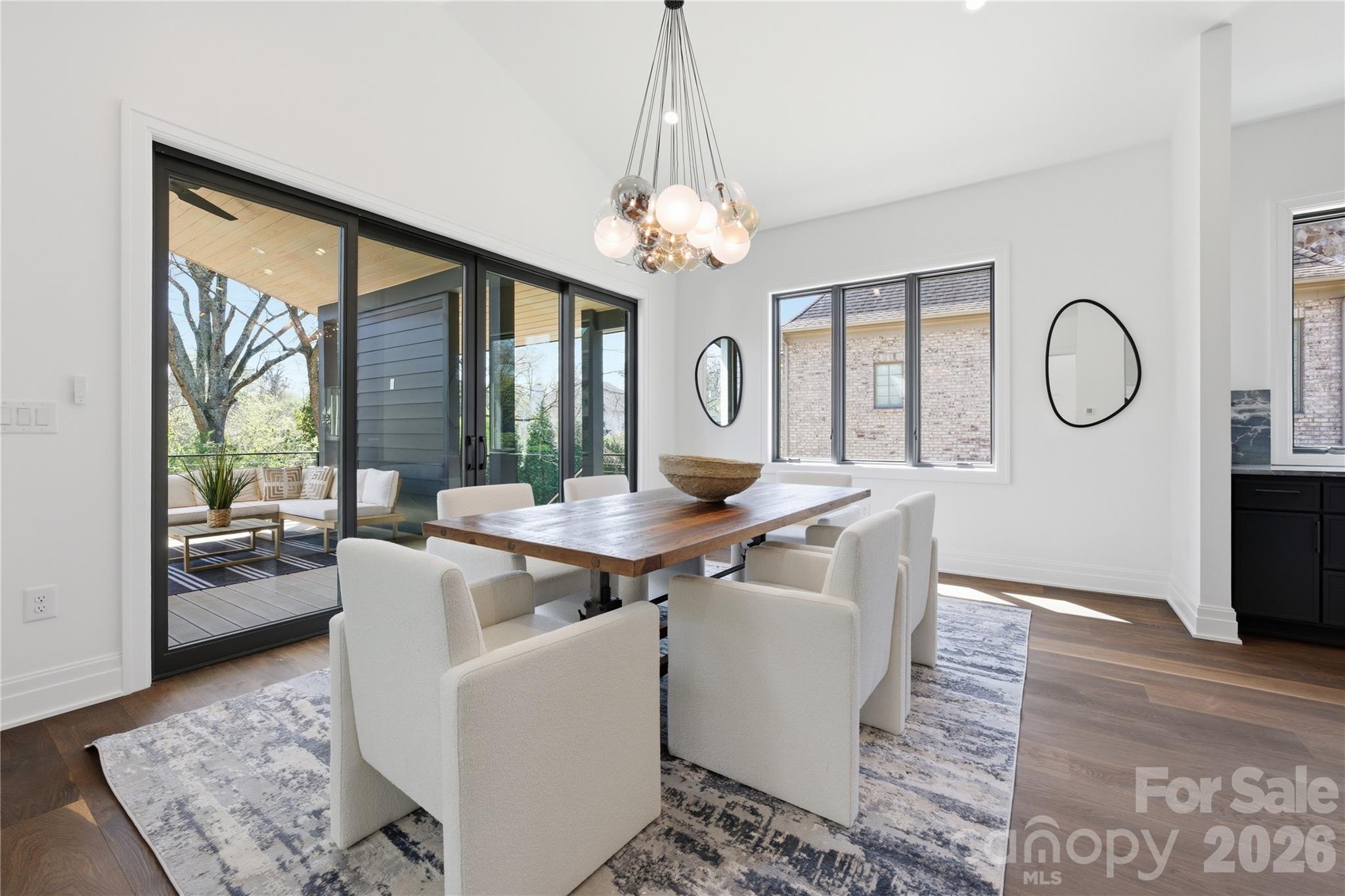 Photo 18 of 1423 S Wendover Road, Charlotte, NC