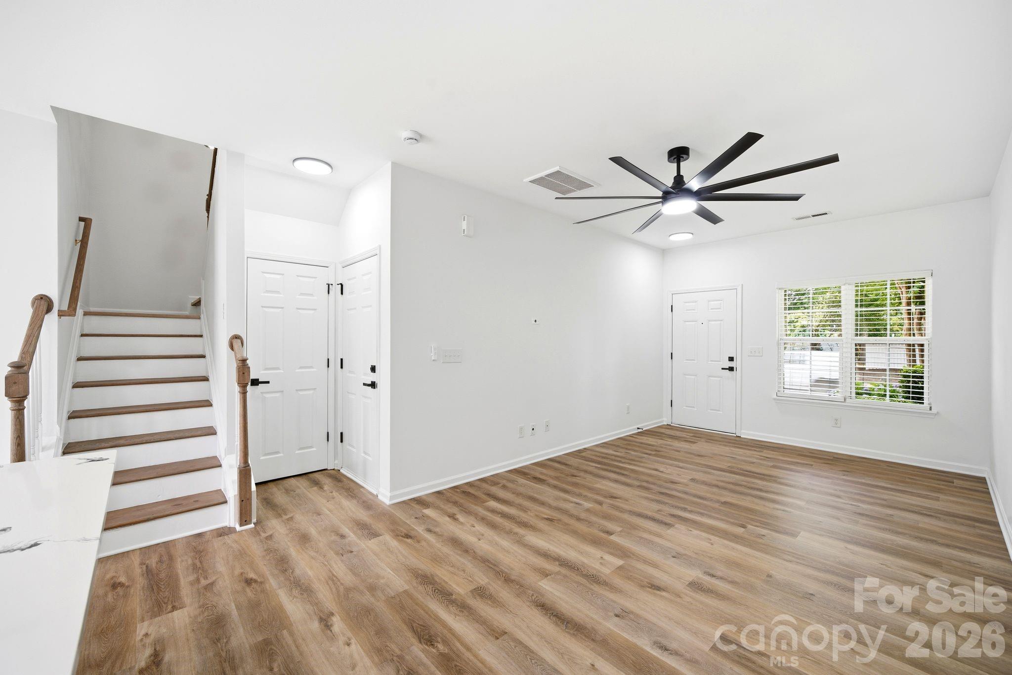 Photo 4 of 14237 Tamarack Drive, Charlotte, NC