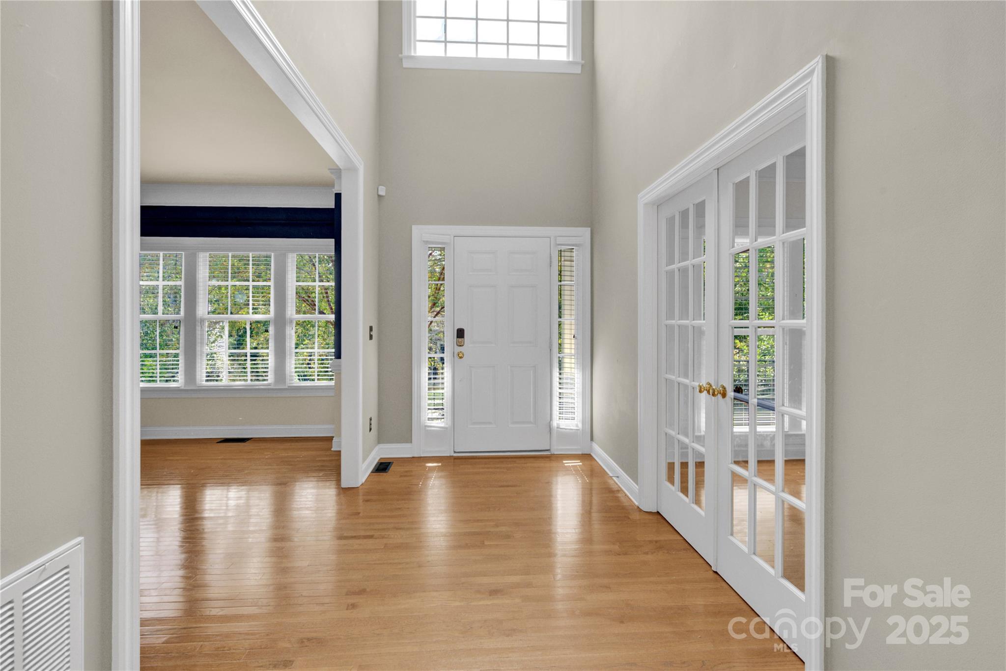 Photo 4 of 2055 Solway Lane, Charlotte, NC