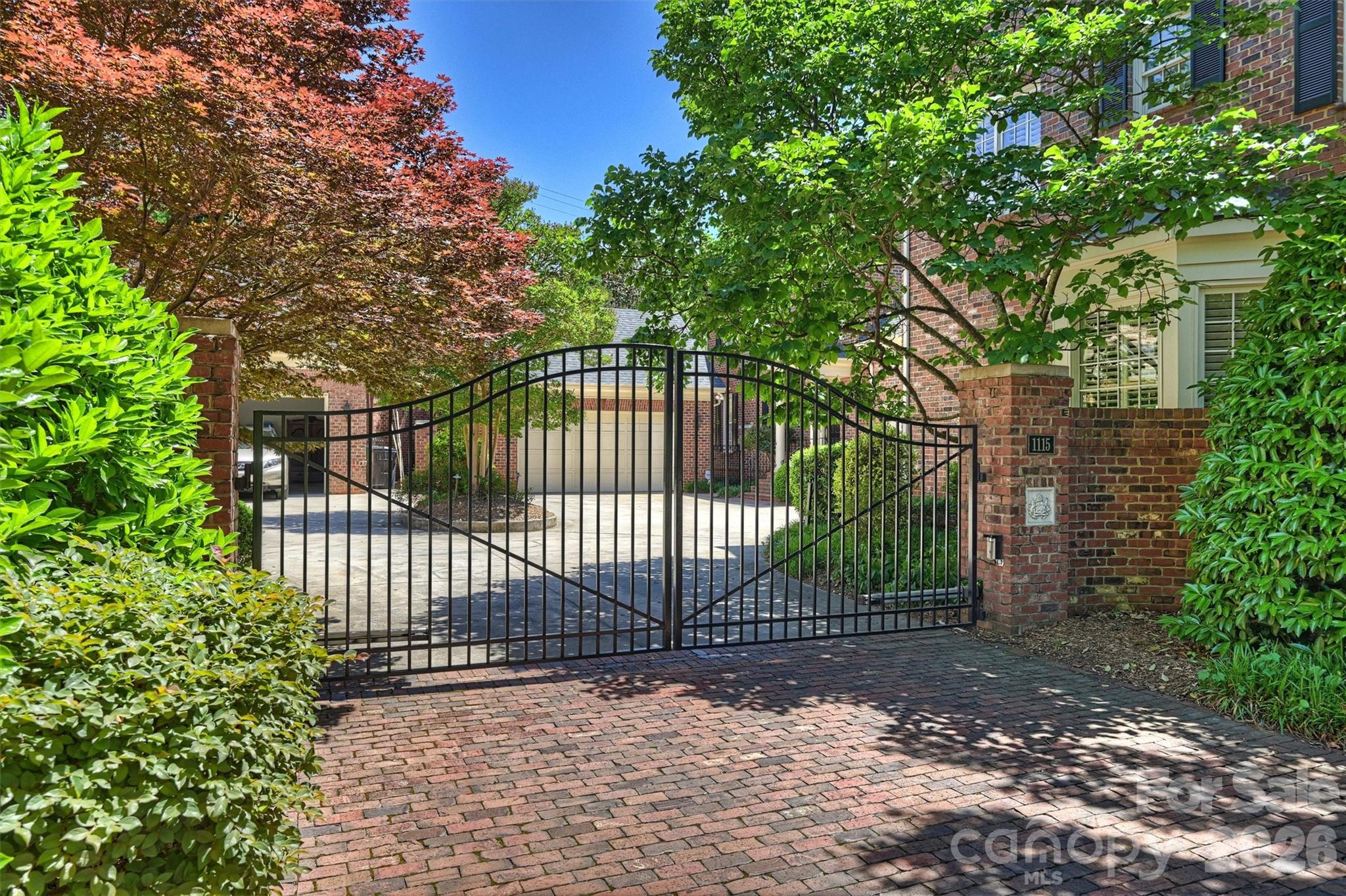 Photo 46 of 1115 S Kings Drive, Charlotte, NC