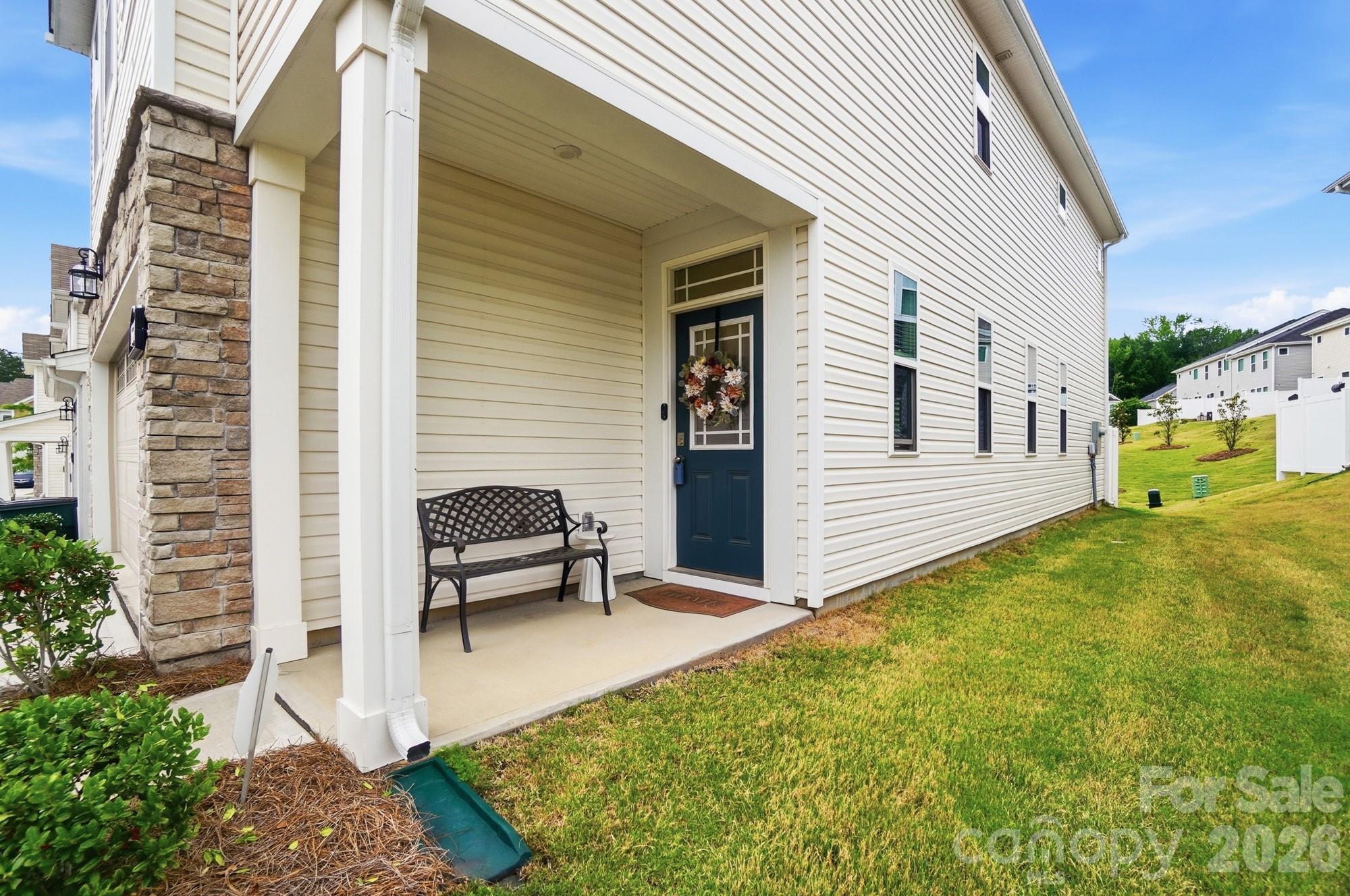 Photo 2 of 15625 Little Bluestem Street, Charlotte, NC