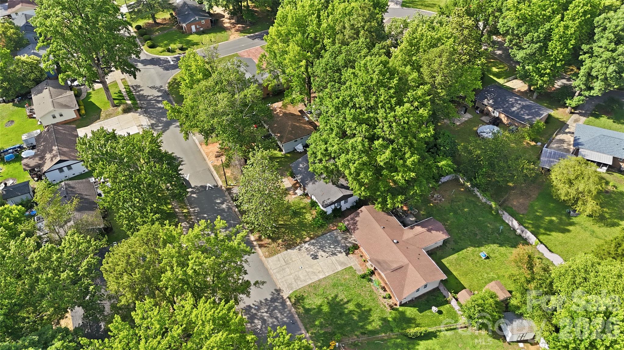 Photo 25 of 1016 Pondella Drive, Charlotte, NC