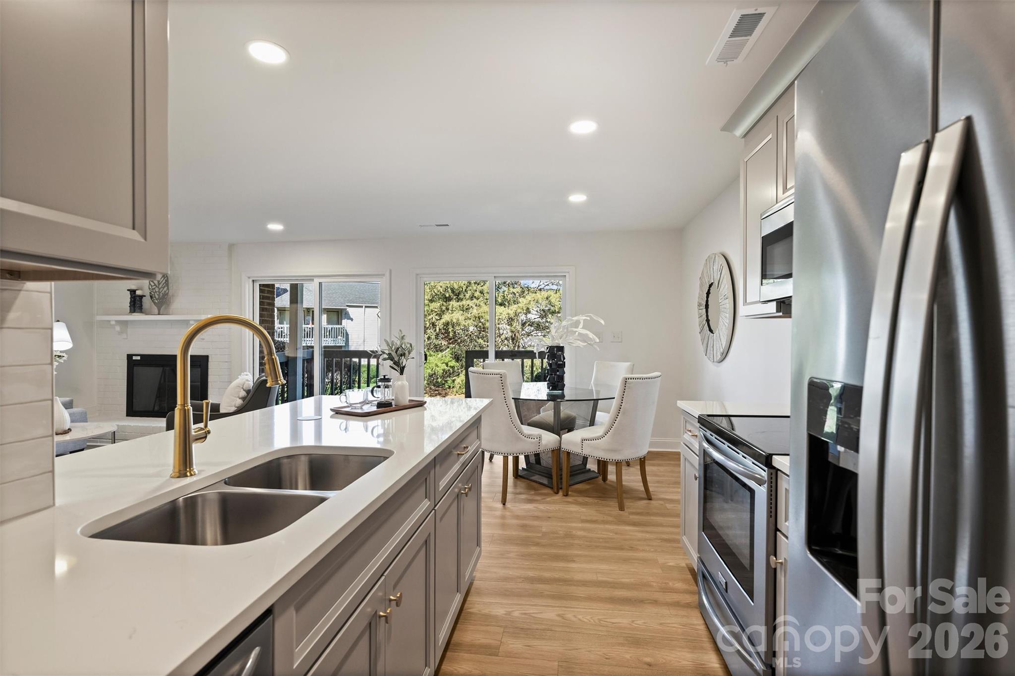 Photo 15 of 11141 Harrowfield Road, Charlotte, NC