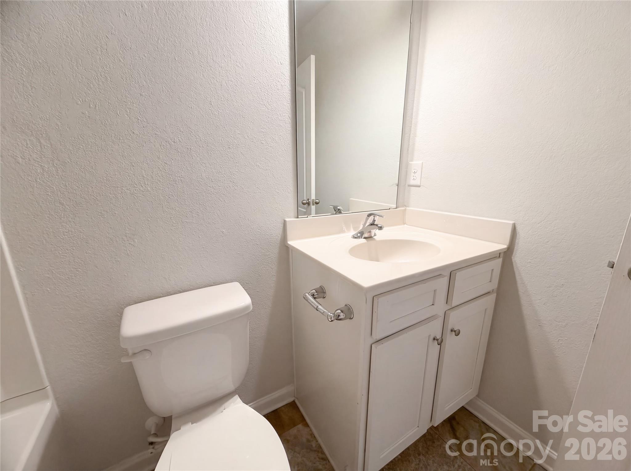 Photo 16 of 3013 Chatuge Court, Charlotte, NC