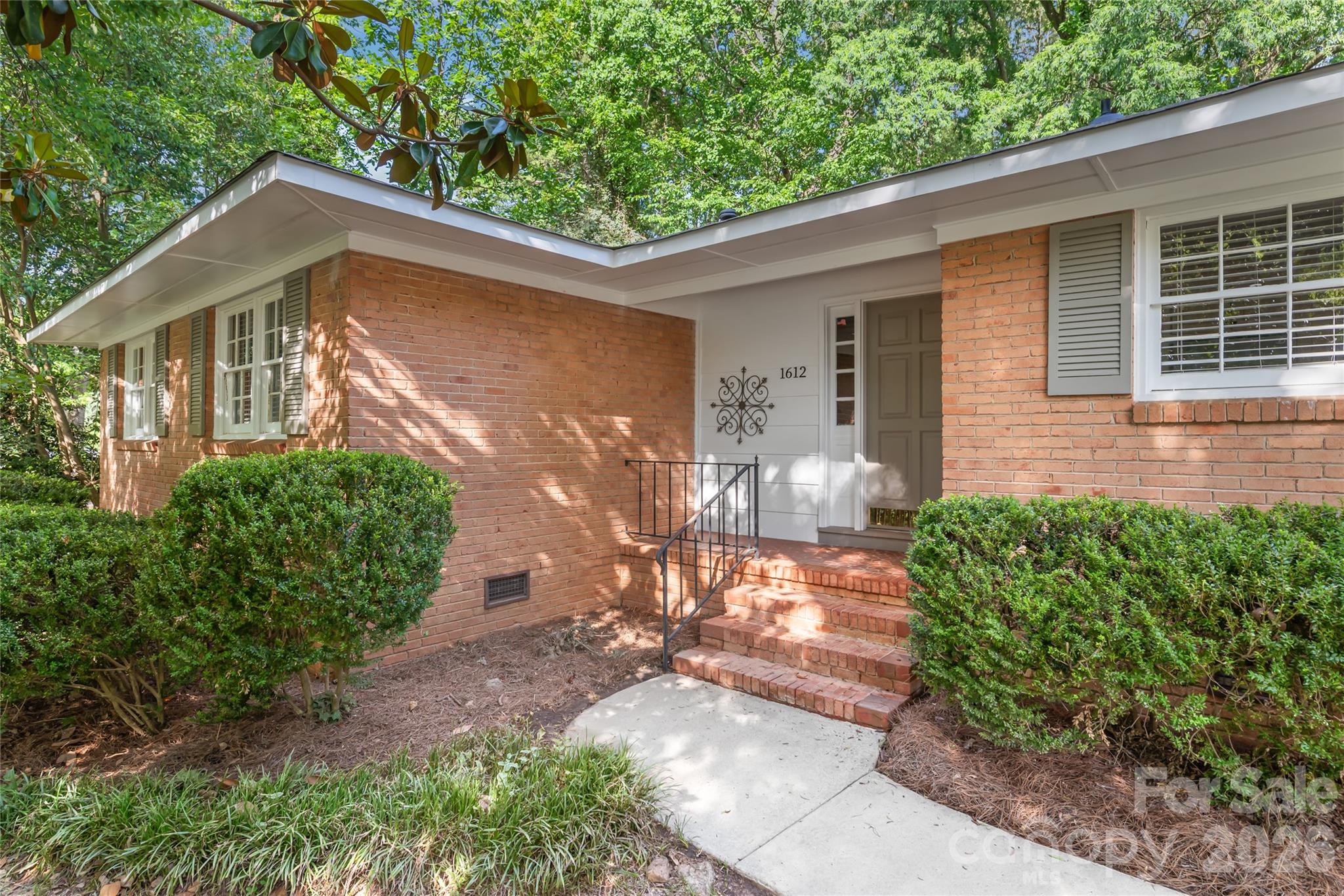 Photo 2 of 1612 Redcoat Drive, Charlotte, NC