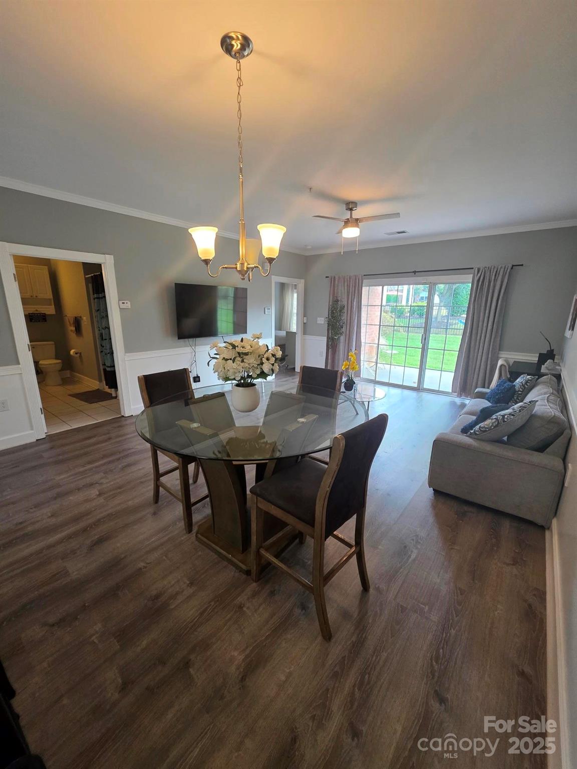 Photo 3 of 9016 Meadow Vista Drive, Charlotte, NC