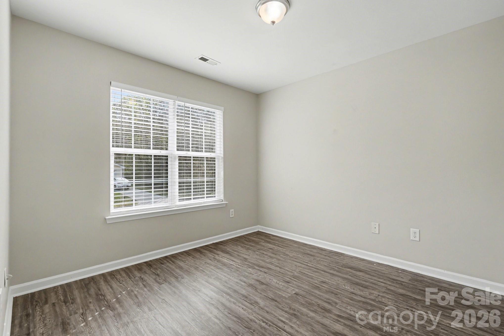 Photo 16 of 911 Valley Ridge Road, Charlotte, NC