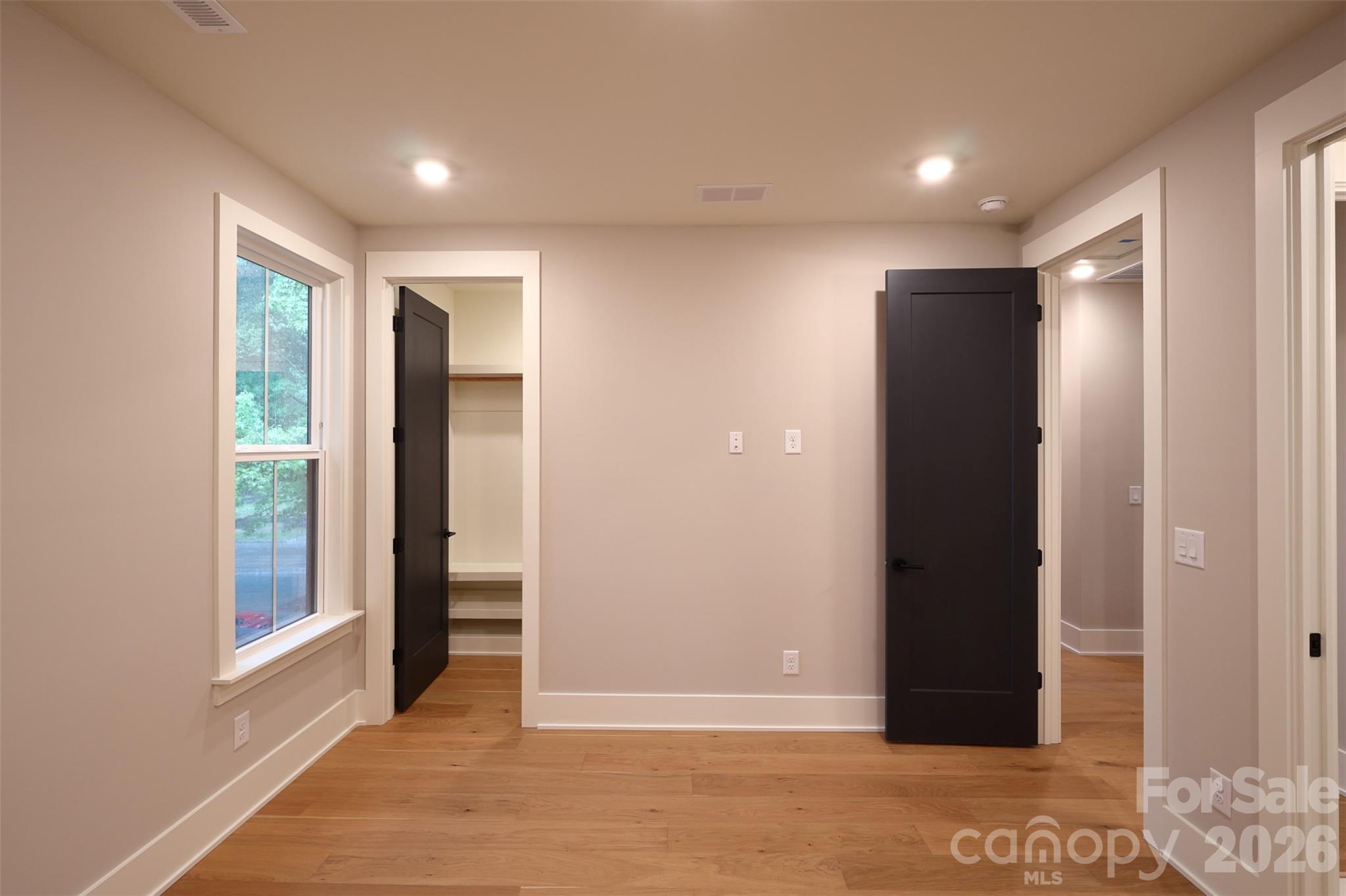 Photo 32 of 442 Sylvania Avenue, Charlotte, NC