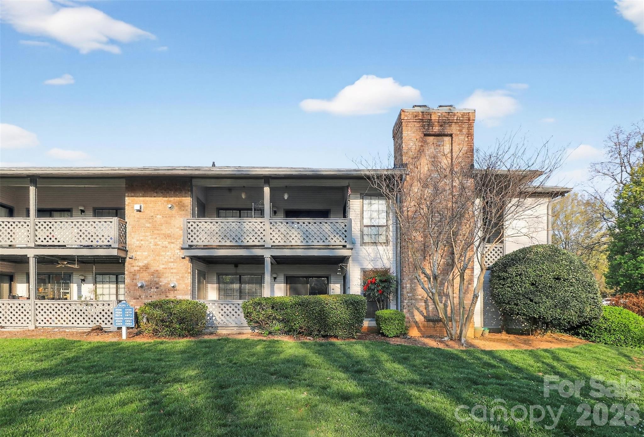 Photo 37 of 5862 Harris Grove Lane, Charlotte, NC