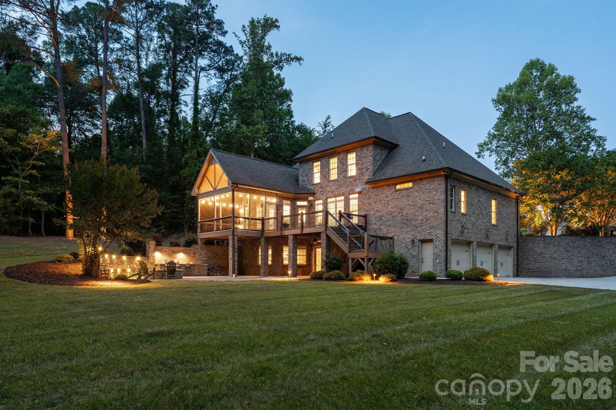 8050 Windswept Drive, Belews Creek, NC - photo 13 of 48