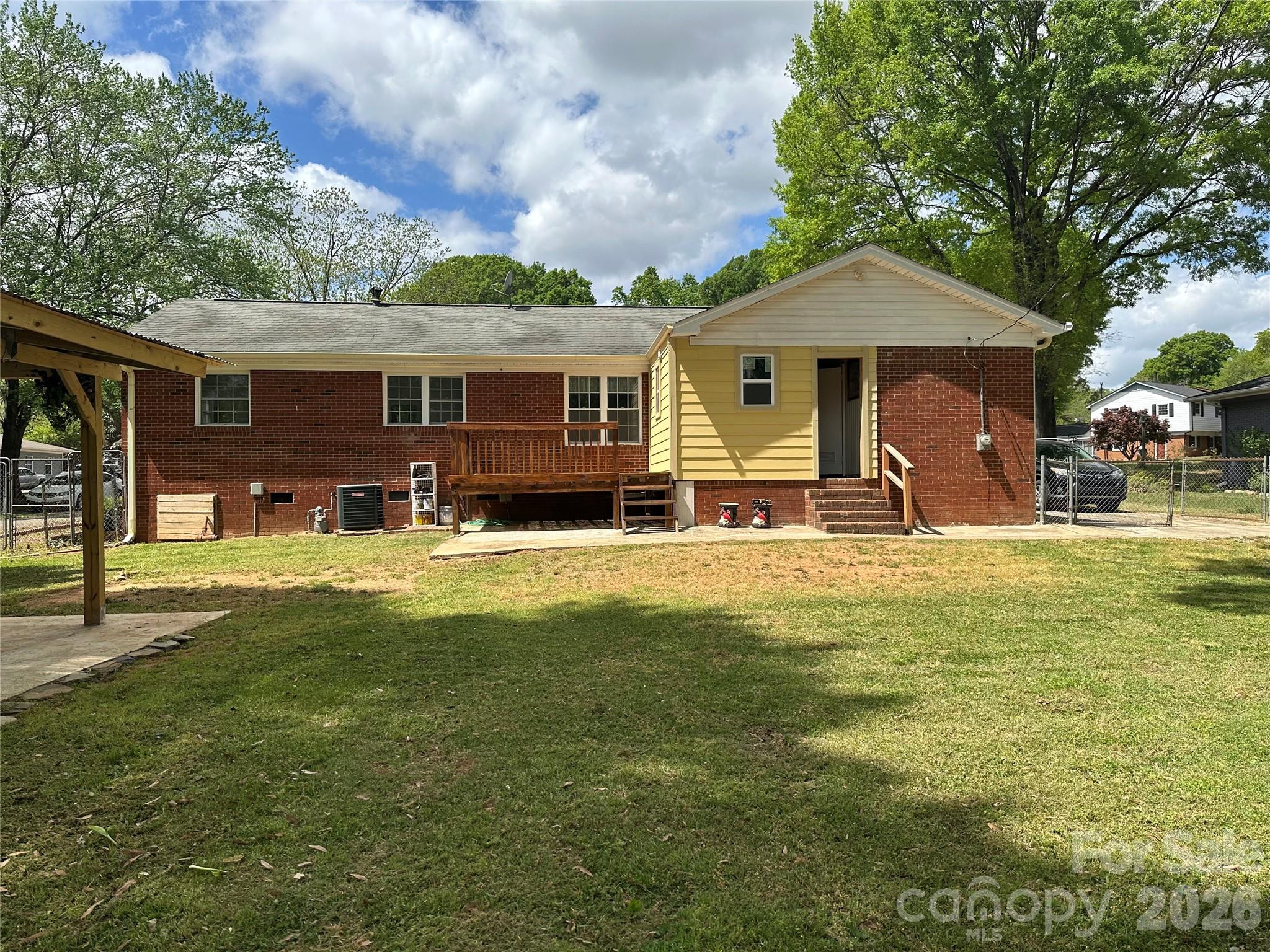 Home for sale at 3220 Wiseman Drive, Charlotte, NC — photo 18 of 19