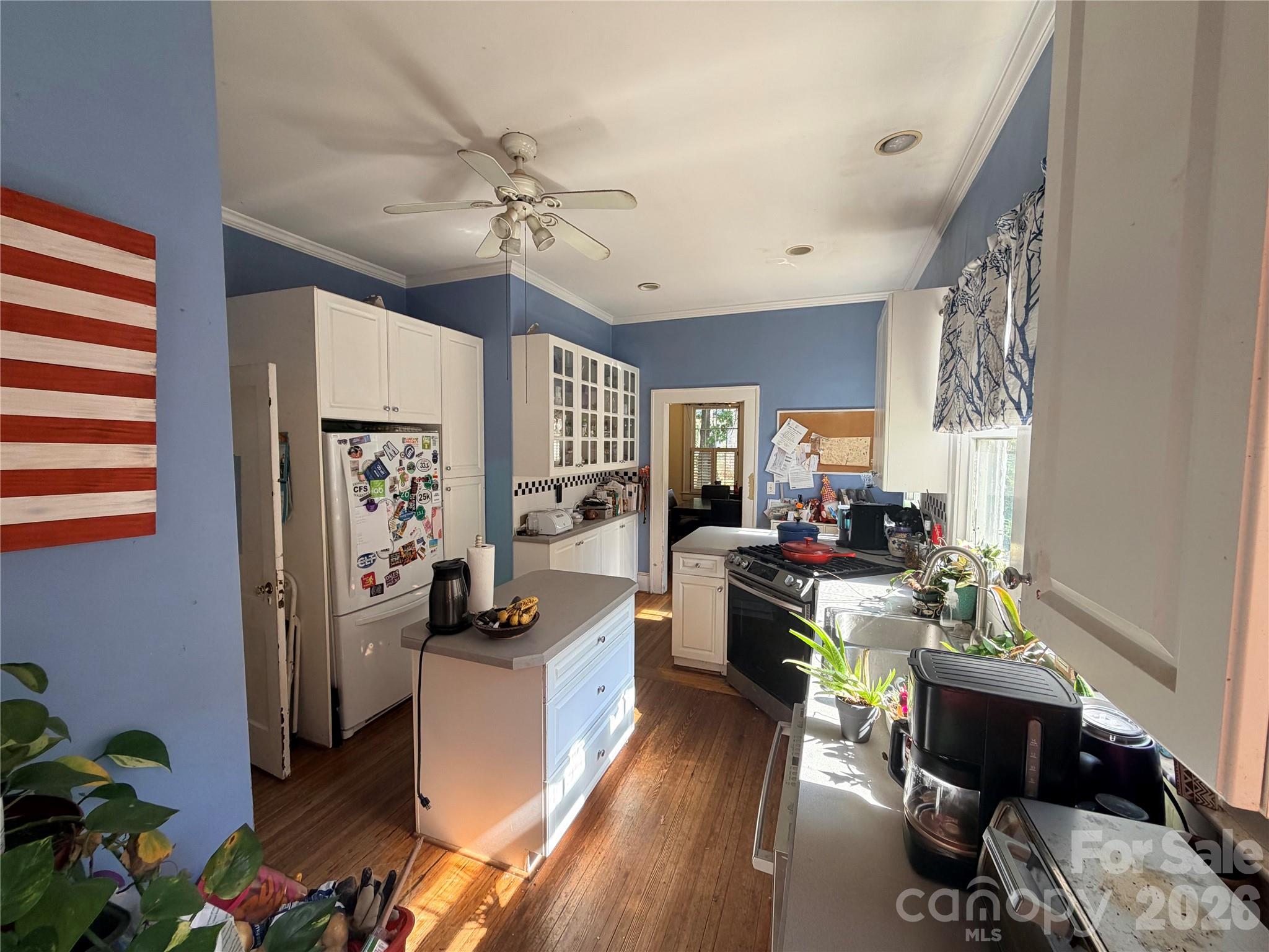 Photo 10 of 2104 Midwood Place, Charlotte, NC