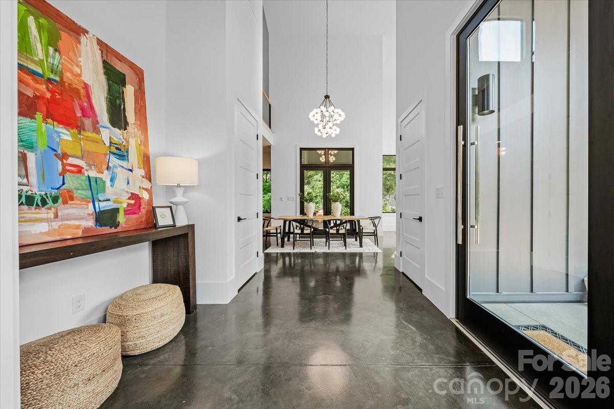 3304 Mar Vista Circle, Charlotte, NC - photo 6 of 47