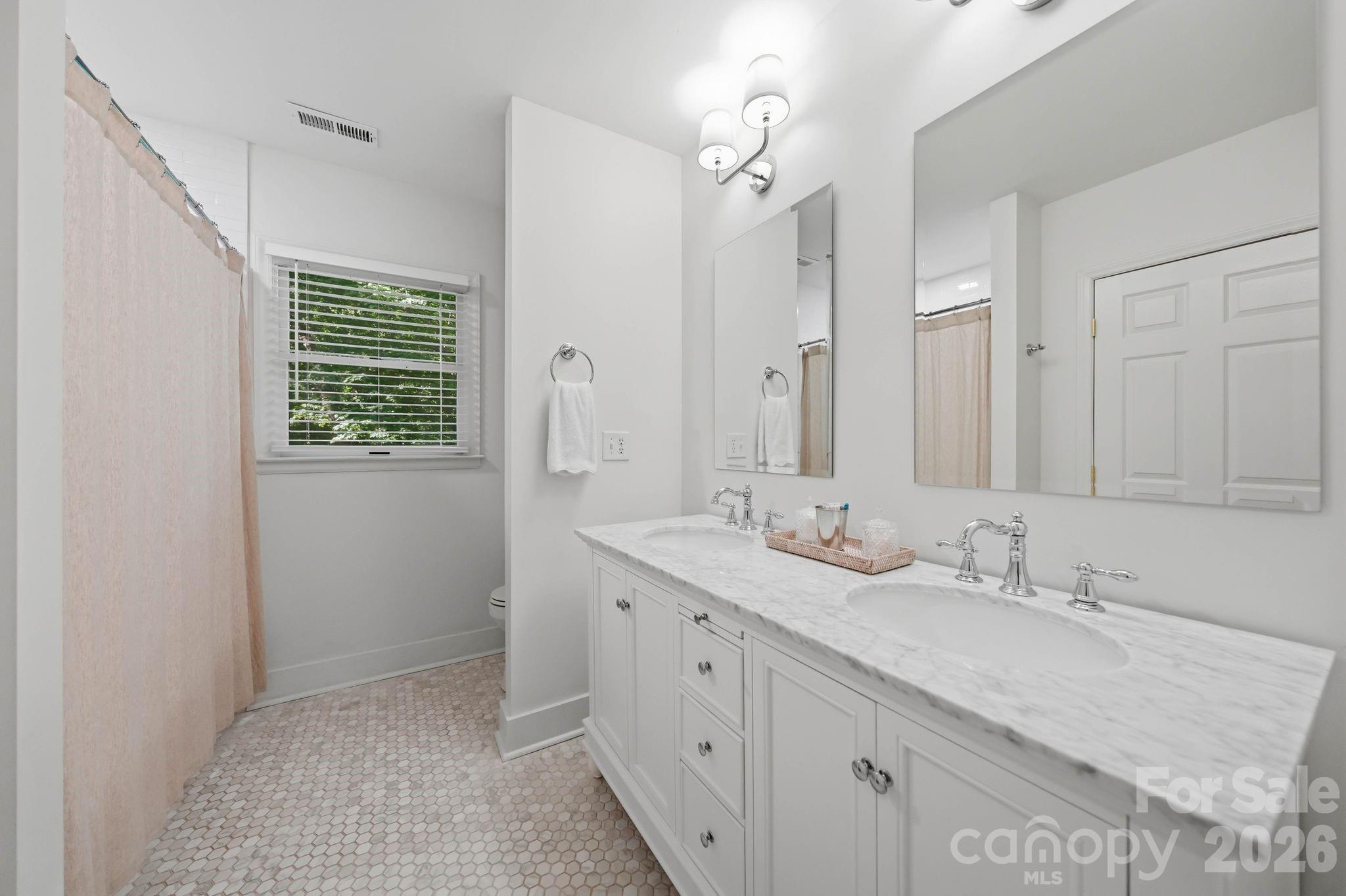 Photo 28 of 1015 Thistle Court, Charlotte, NC